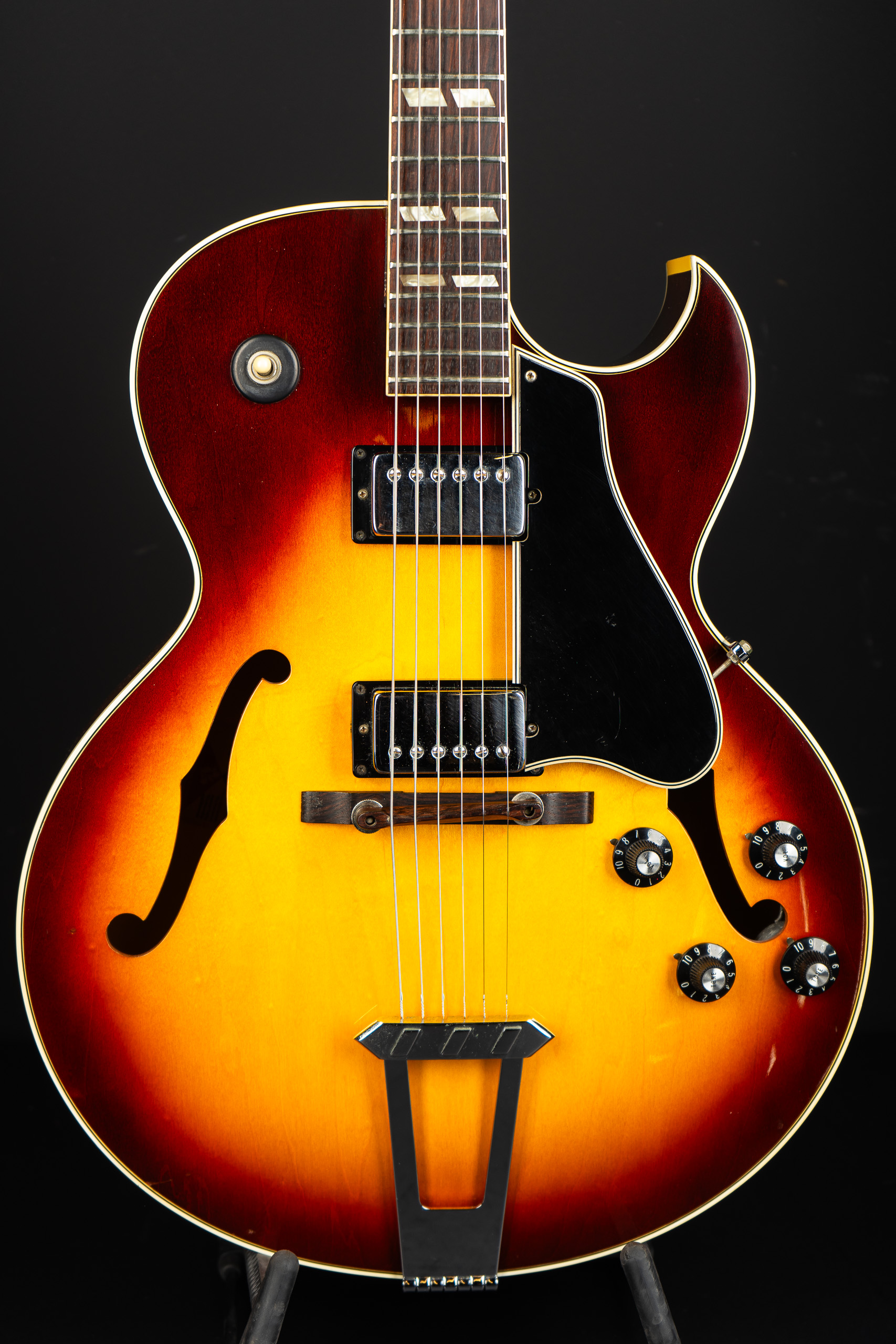 1974 Gibson ES-175 D – Sunburst – GuitarPoint