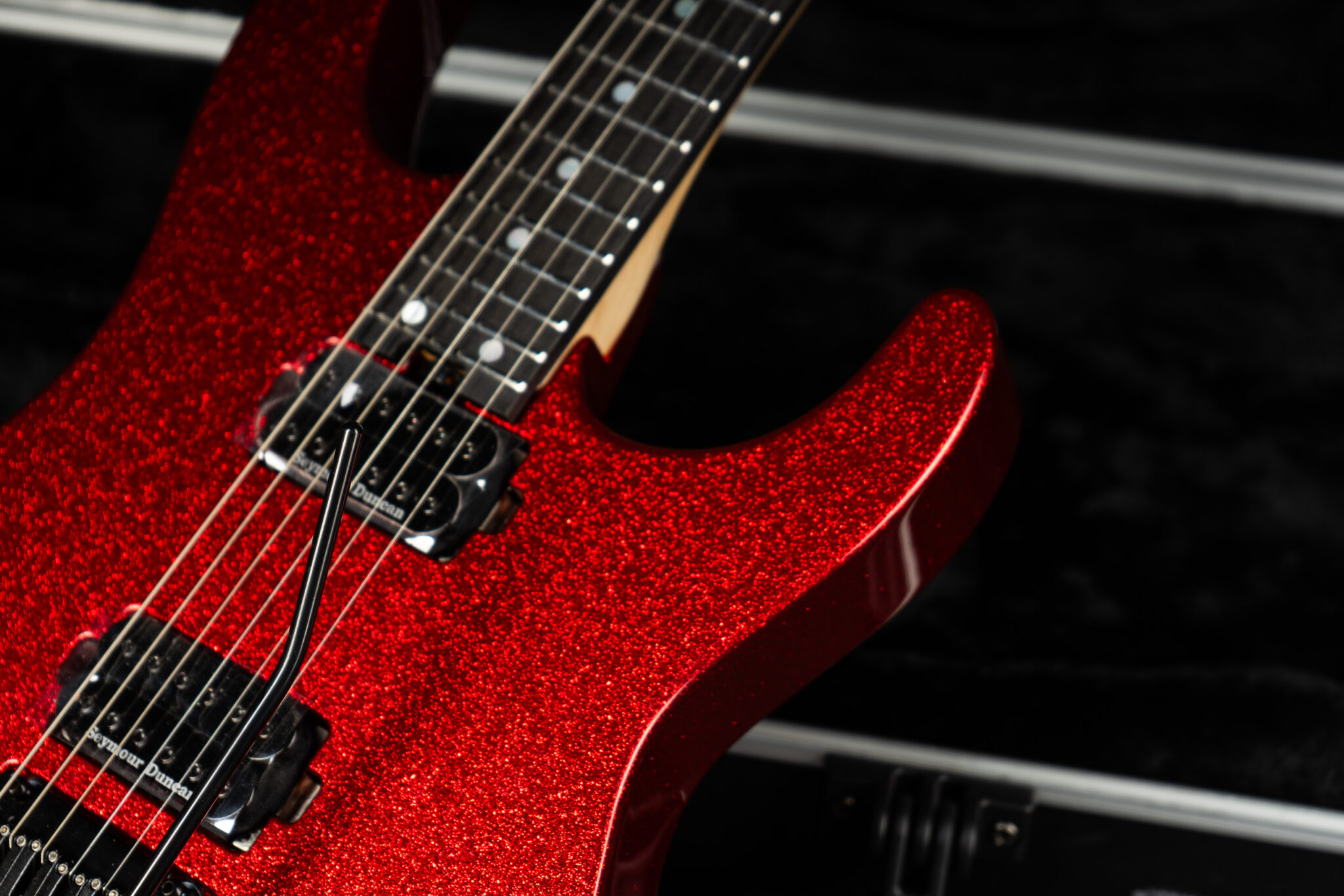 Charvel USA Custom Shop Dinky DK24 2H GT – Red Sparkle – GuitarPoint
