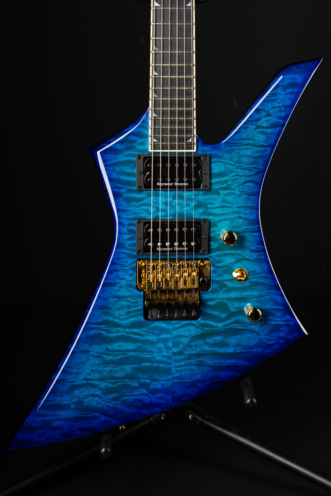 Jackson Custom Shop Kelly Floyd Rose – Chlorine Trans – GuitarPoint