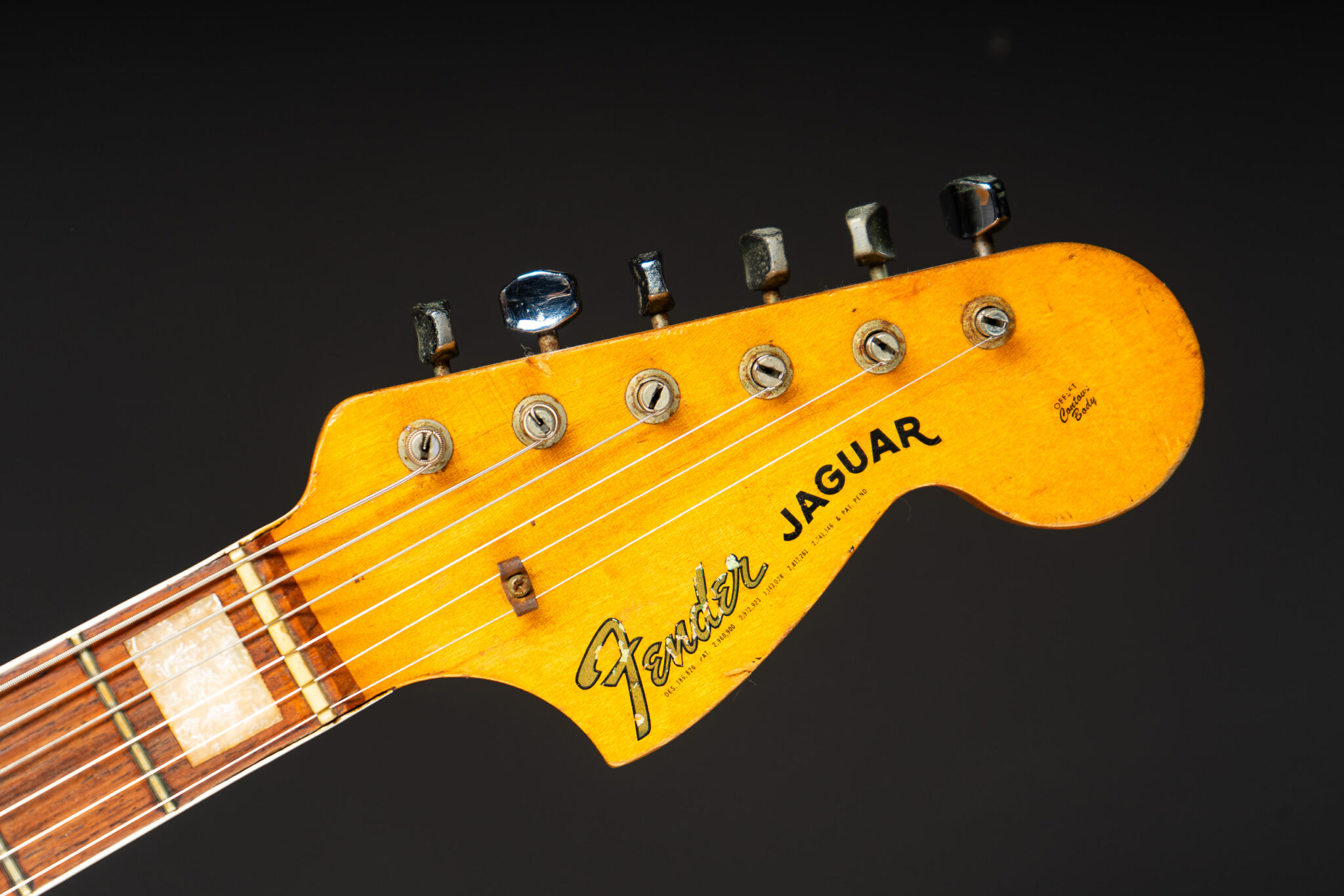 1966 Fender Jaguar KENTACOHUT – Sunburst – GuitarPoint