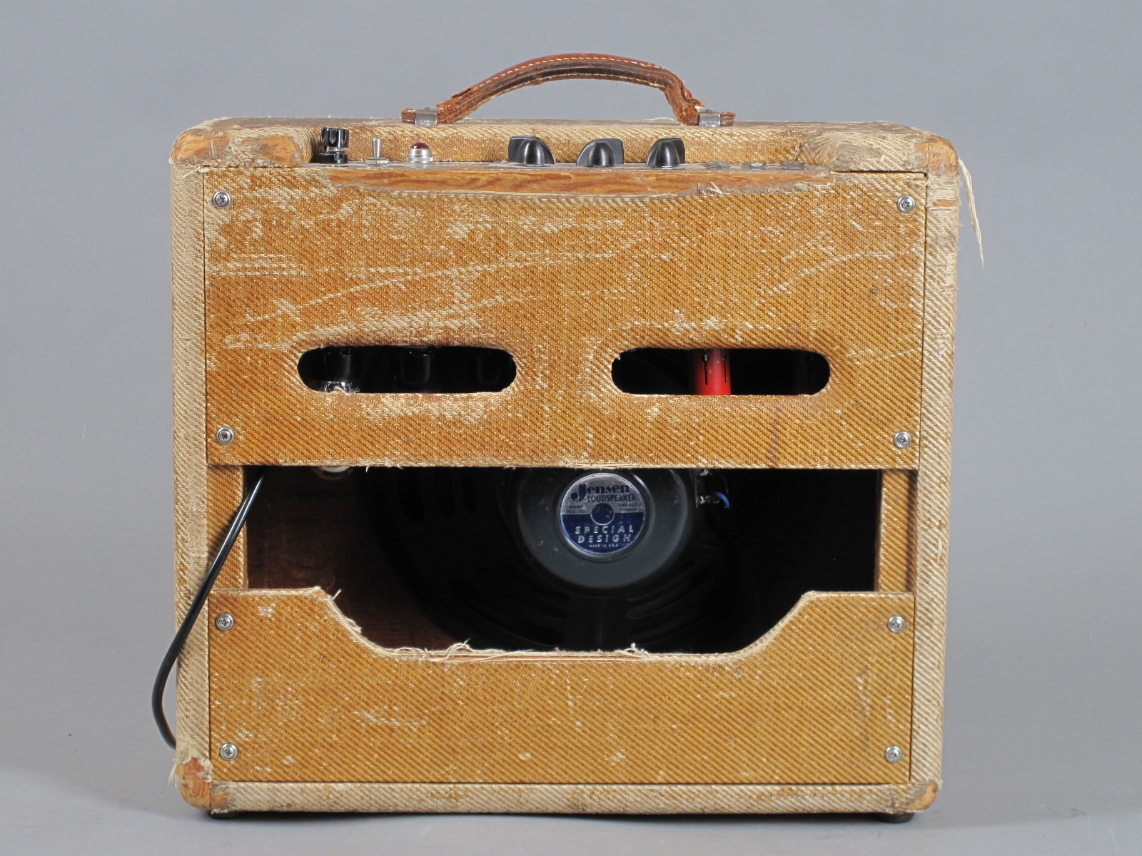 1954 Fender Deluxe Amp – Tweed / Wide Panel – GuitarPoint