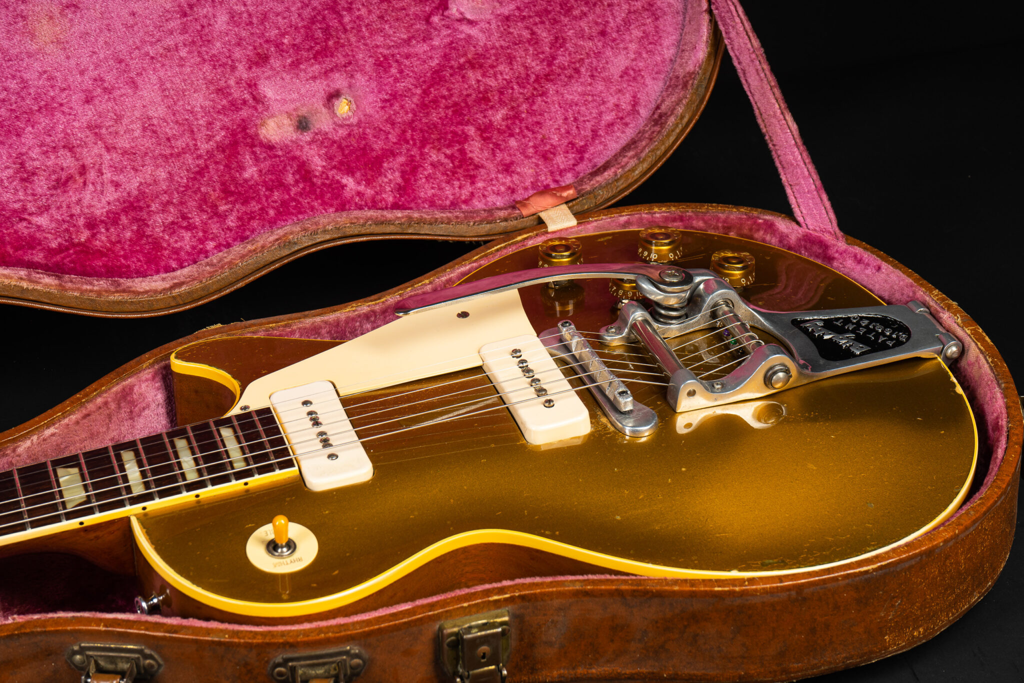 1954 Gibson Les Paul Goldtop – Bigsby – GuitarPoint