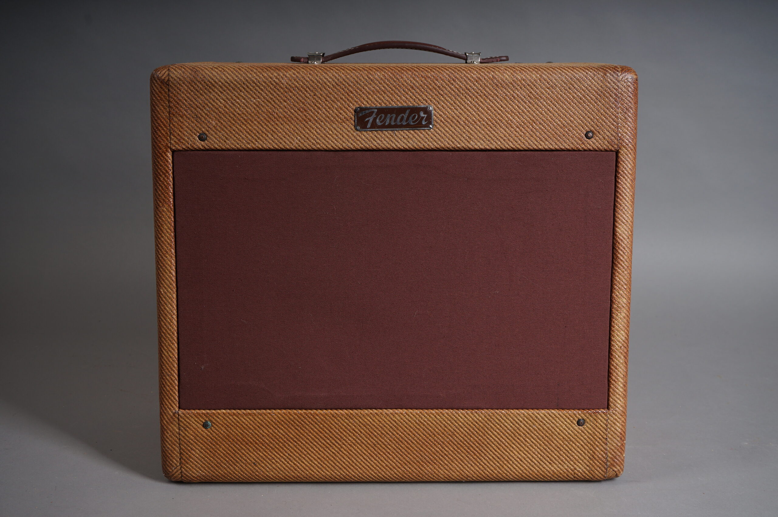 1955 Fender Deluxe 5D3 Amp – Tweed – GuitarPoint