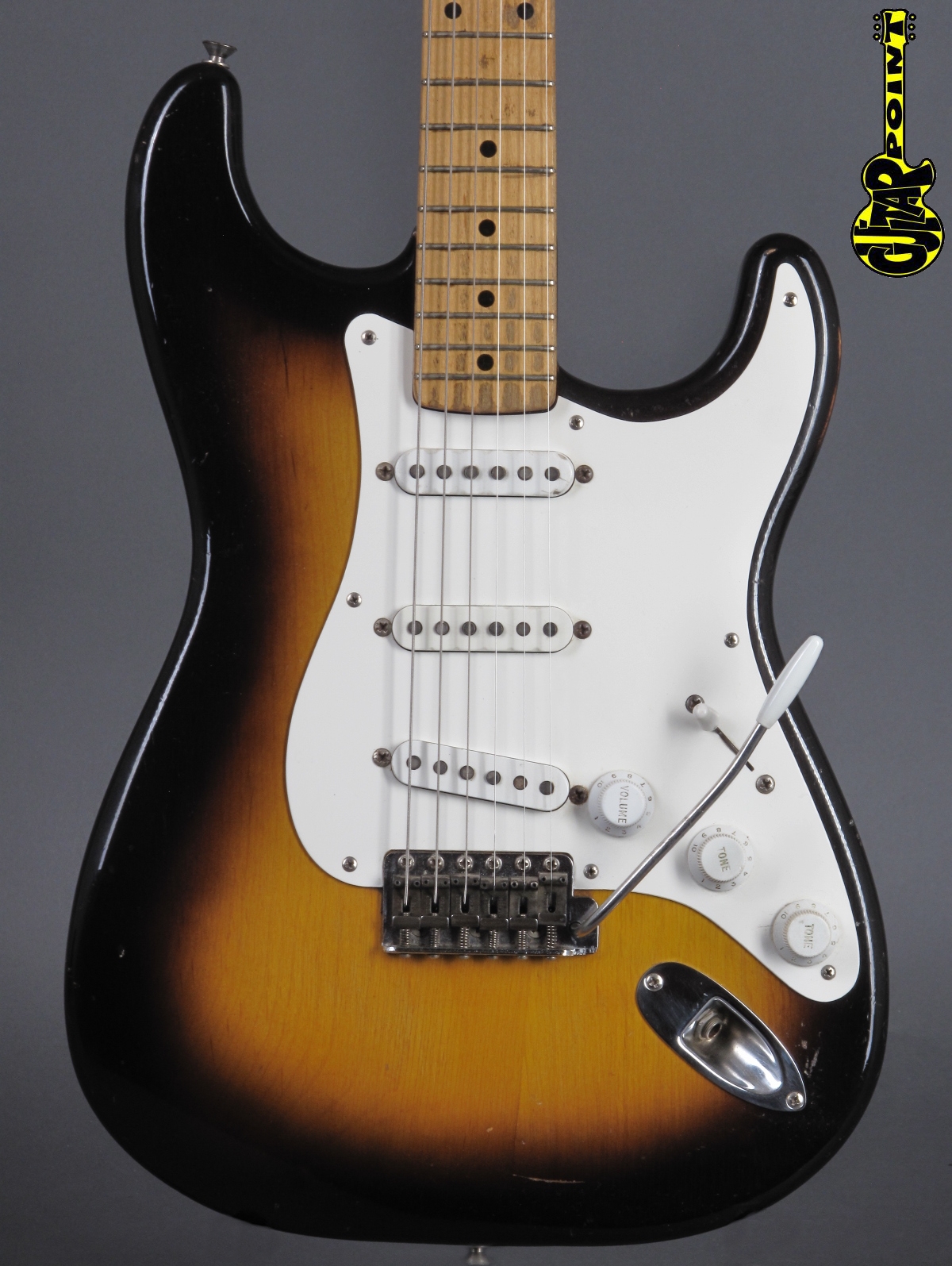 1956 Fender Stratocaster / 2-tone Sunburst – GuitarPoint