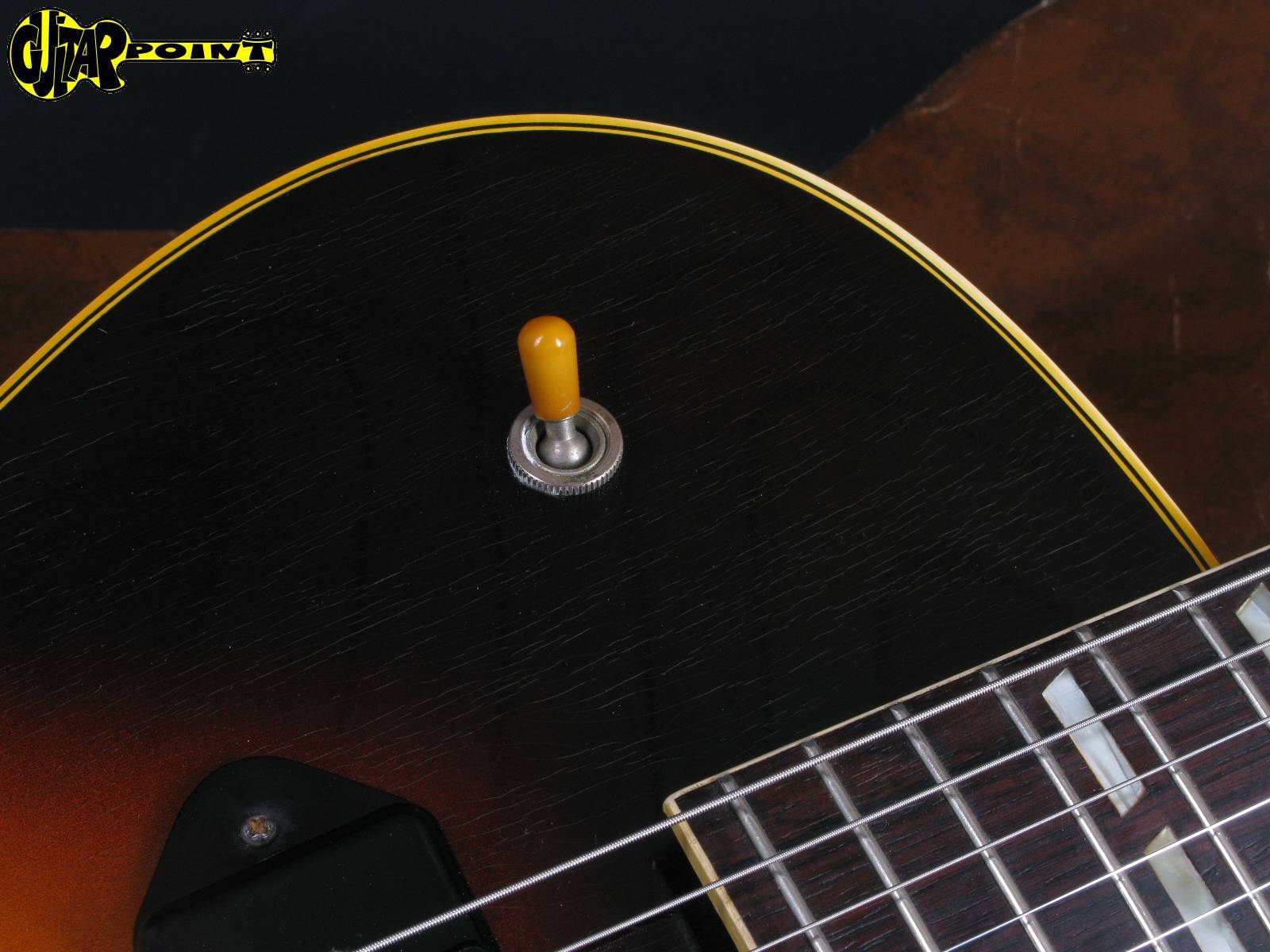 1956 Gibson ES-175D – Sunburst – GuitarPoint