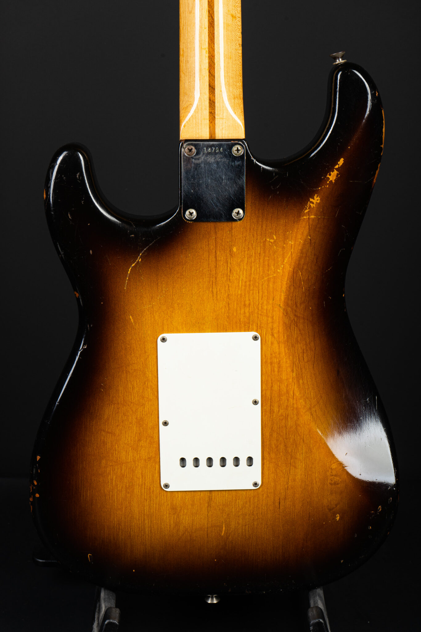 1957 Fender Stratocaster – Sunburst – GuitarPoint