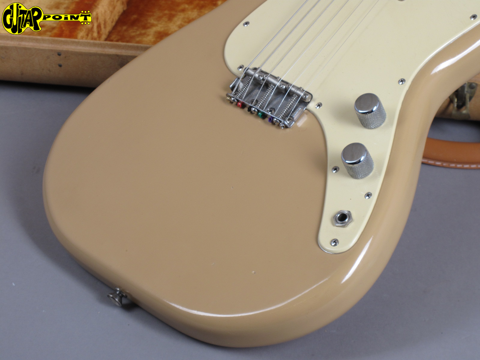 1959 Fender Musicmaster – Desert Sand – GuitarPoint