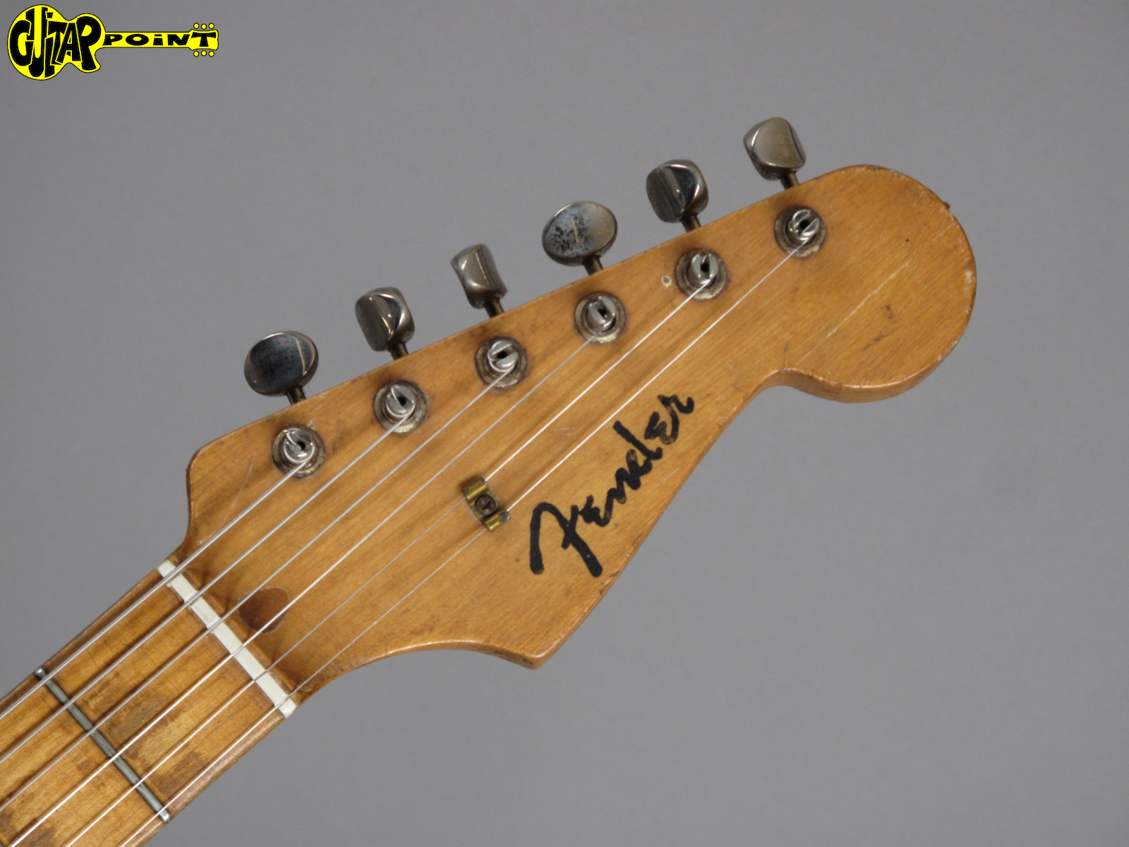 1959 Fender Musicmaster Mod – Sunburst – GuitarPoint