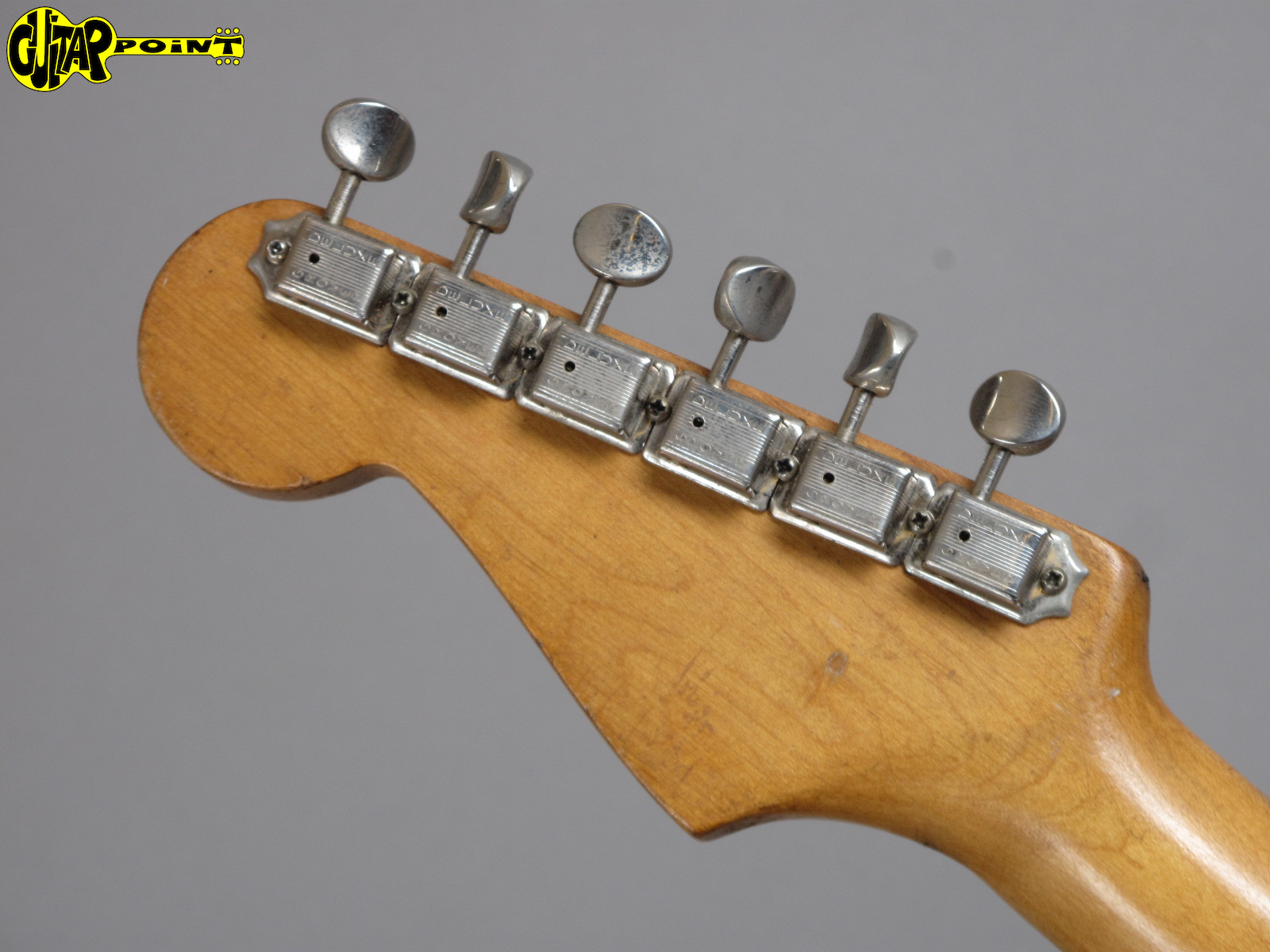 1959 Fender Musicmaster Mod – Sunburst – GuitarPoint