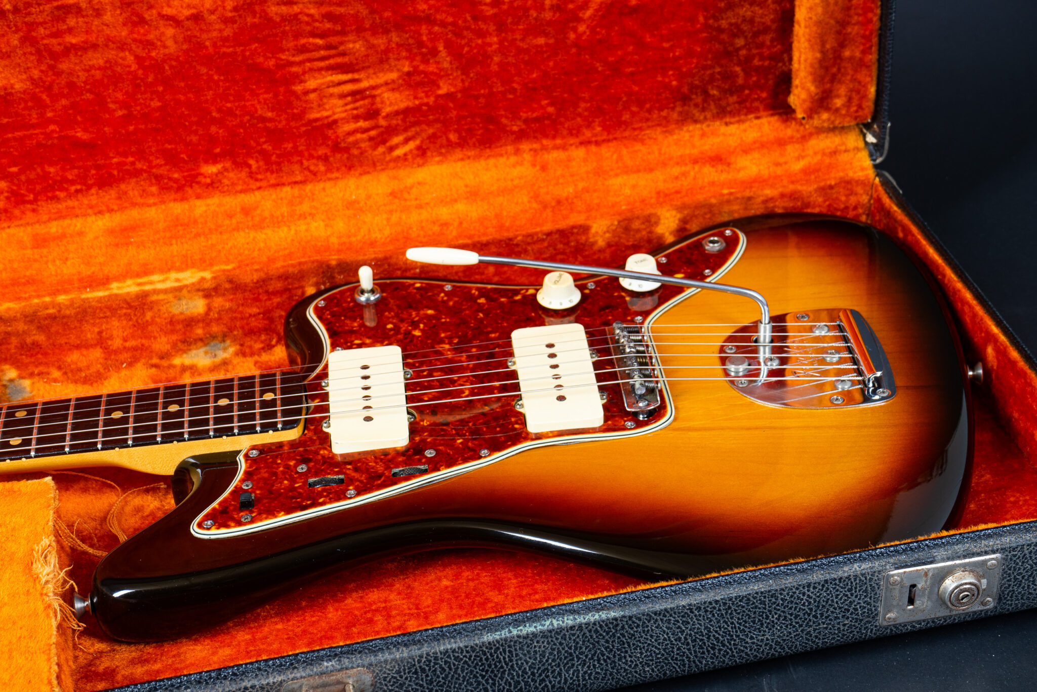 1963 Fender Jazzmaster - Sunburst (Refin) - GuitarPoint