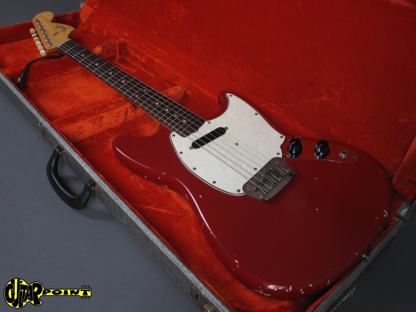 1965 Fender Musicmaster II – Dacota Red – GuitarPoint