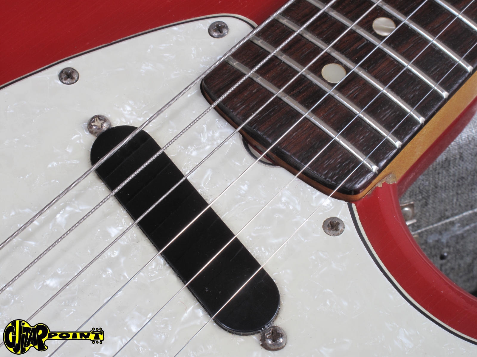 1965 Fender Musicmaster II – Dacota Red – GuitarPoint
