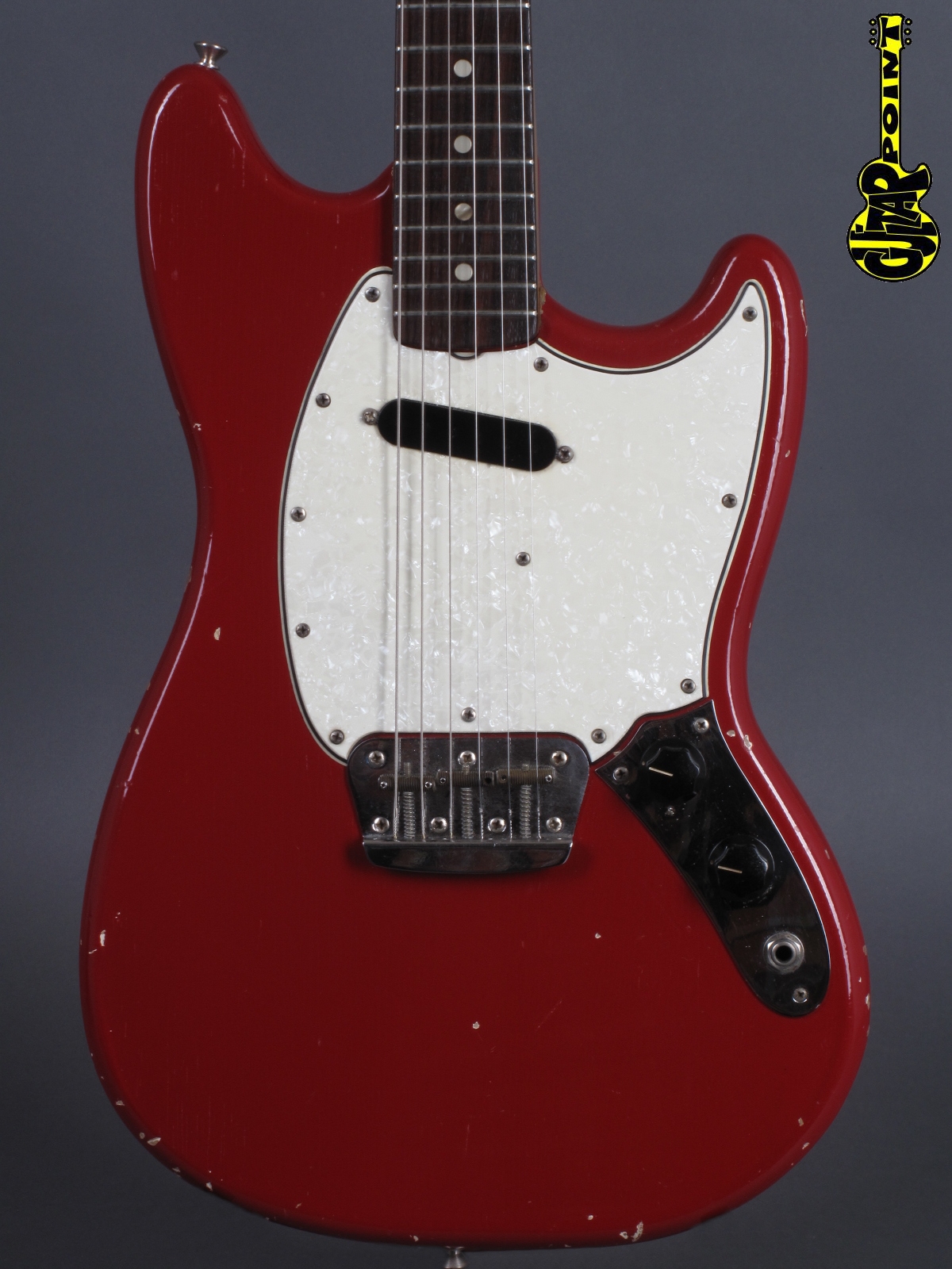 1965 Fender Musicmaster II – Dacota Red – GuitarPoint