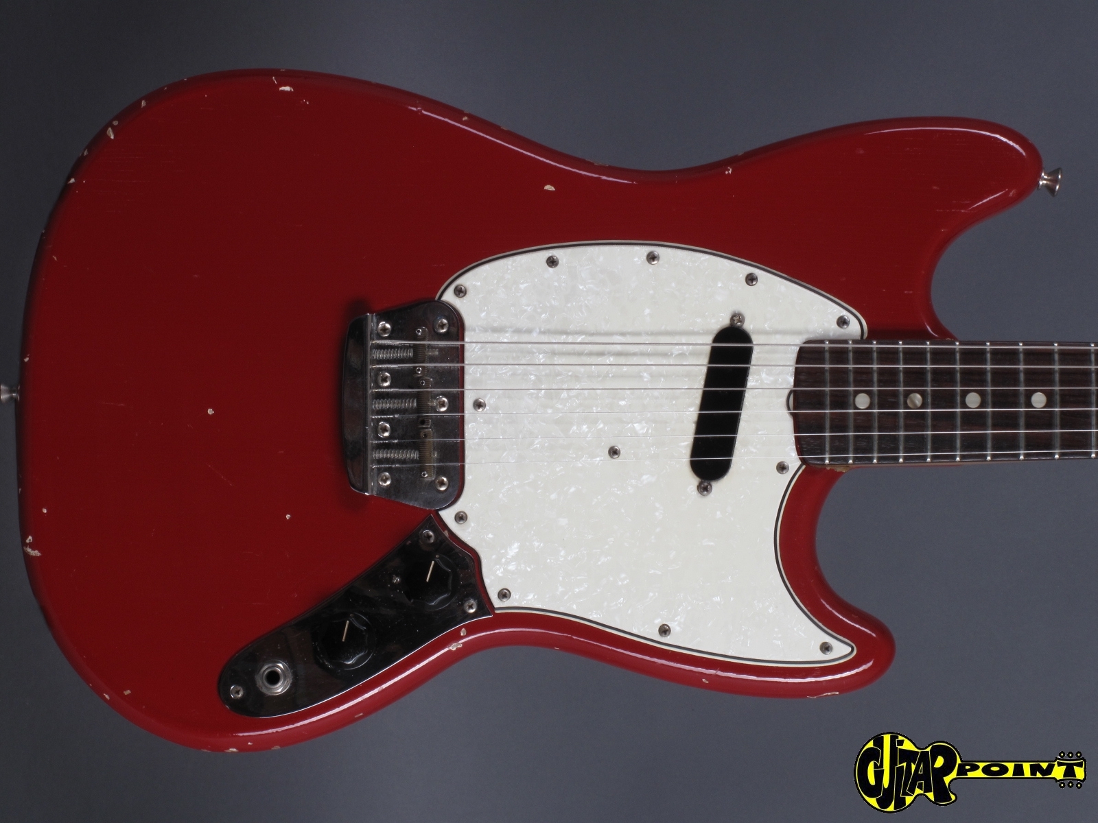 1965 Fender Musicmaster II – Dacota Red – GuitarPoint