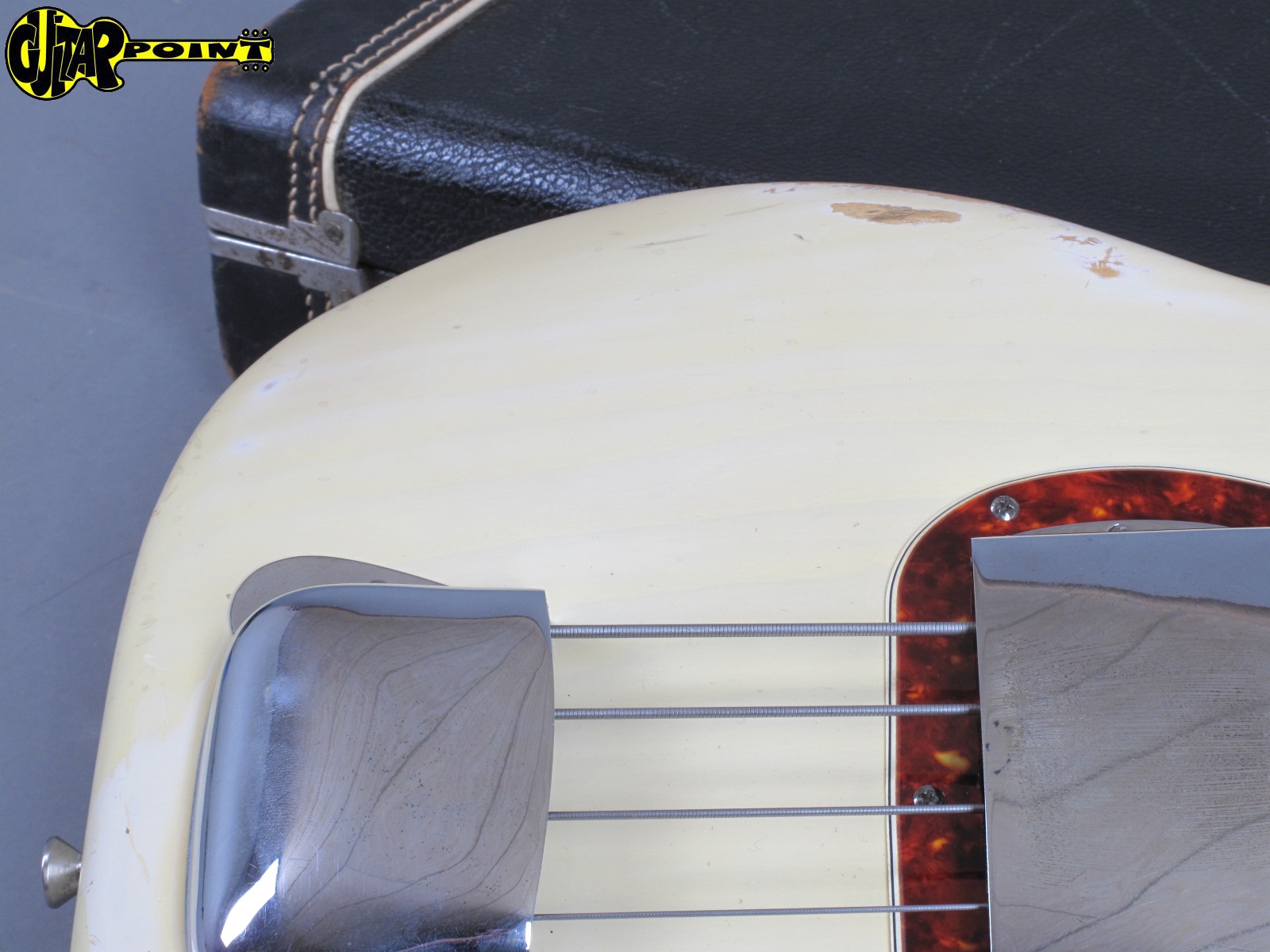1965 Fender Precision Bass – Blond – GuitarPoint