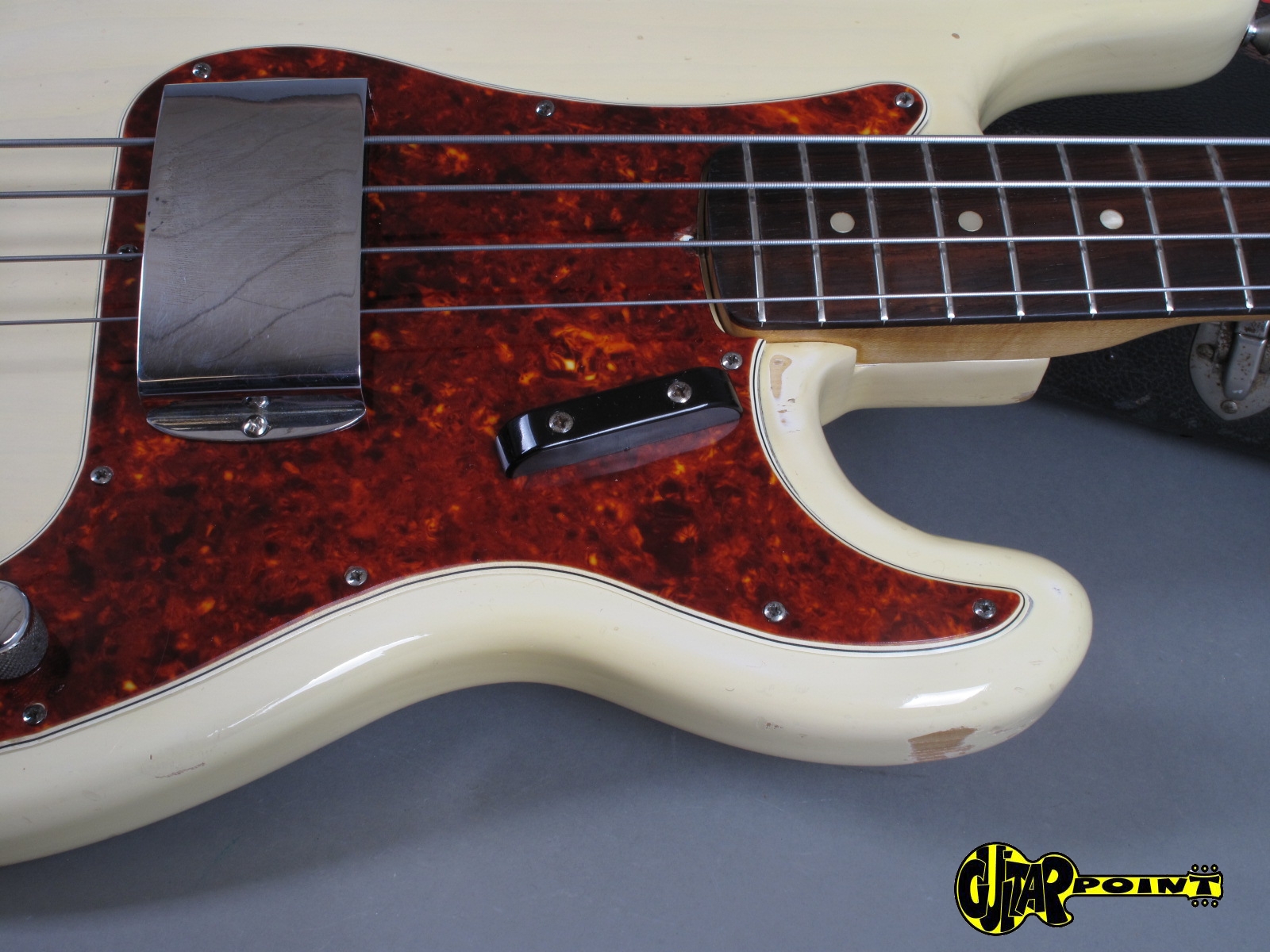 1965 Fender Precision Bass – Blond – GuitarPoint
