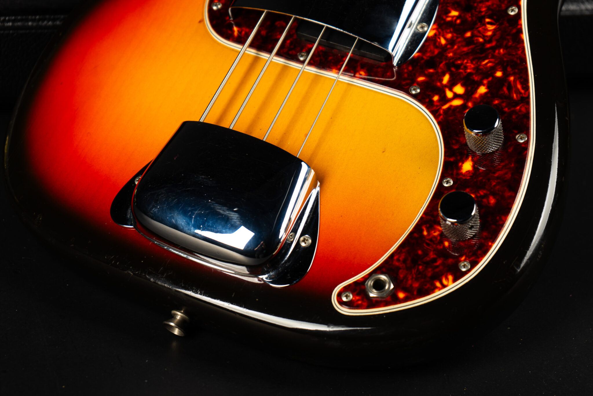 1965 Fender Precision Bass Sunburst 38kg Guitarpoint