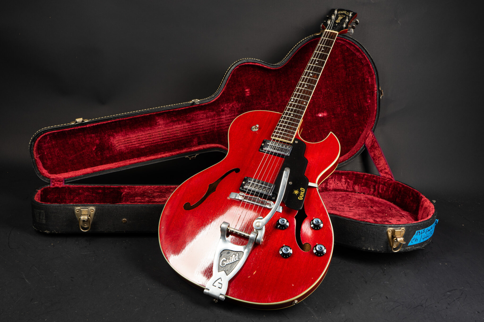 1965 Guild Starfire III – Cherry – GuitarPoint