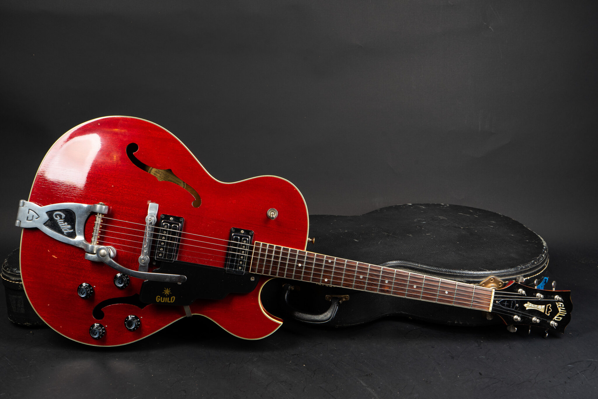 1965 Guild Starfire III – Cherry – GuitarPoint