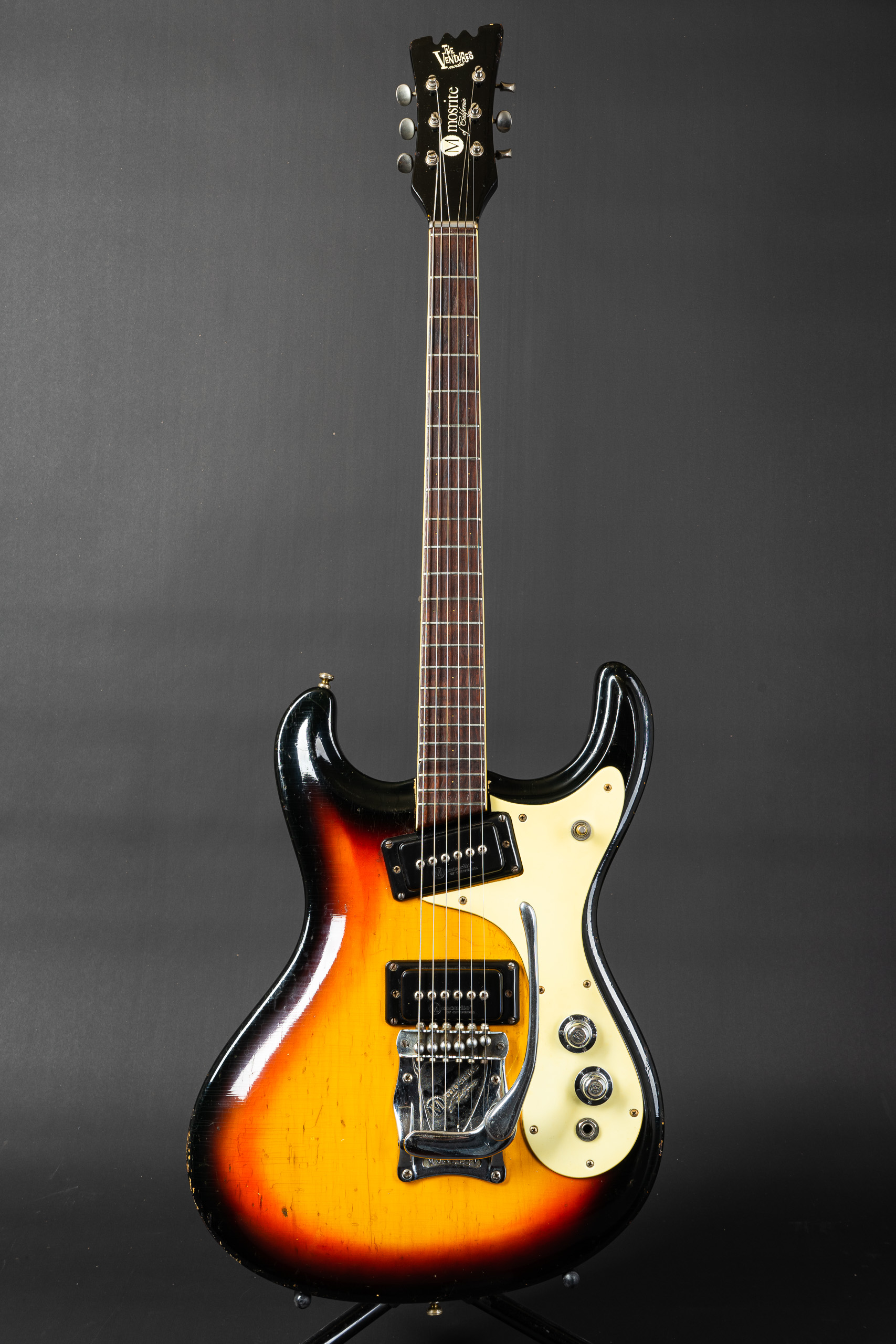 1966 Mosrite Ventures MK-I - Sunburst - GuitarPoint