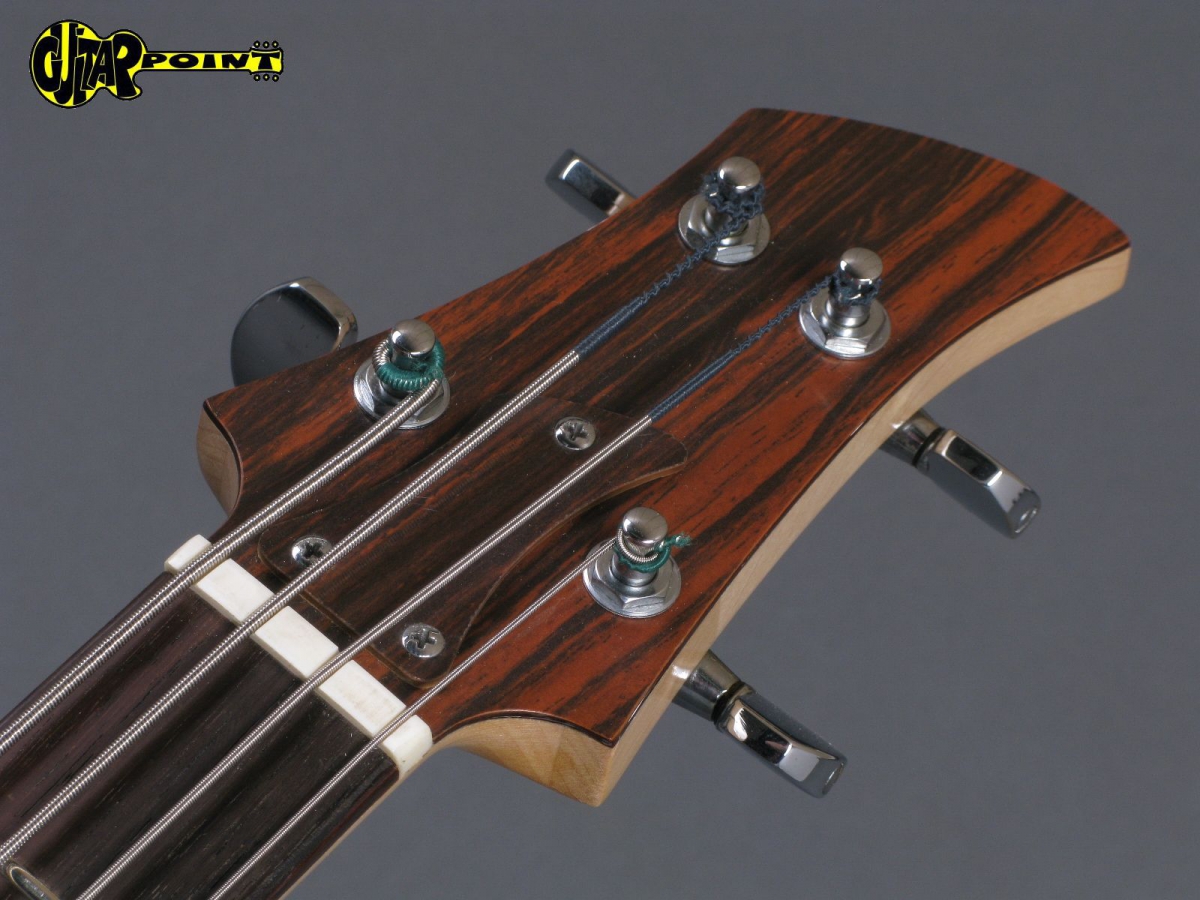 1969 Dan Amstrong (Ampeg) Lucite Bass – GuitarPoint