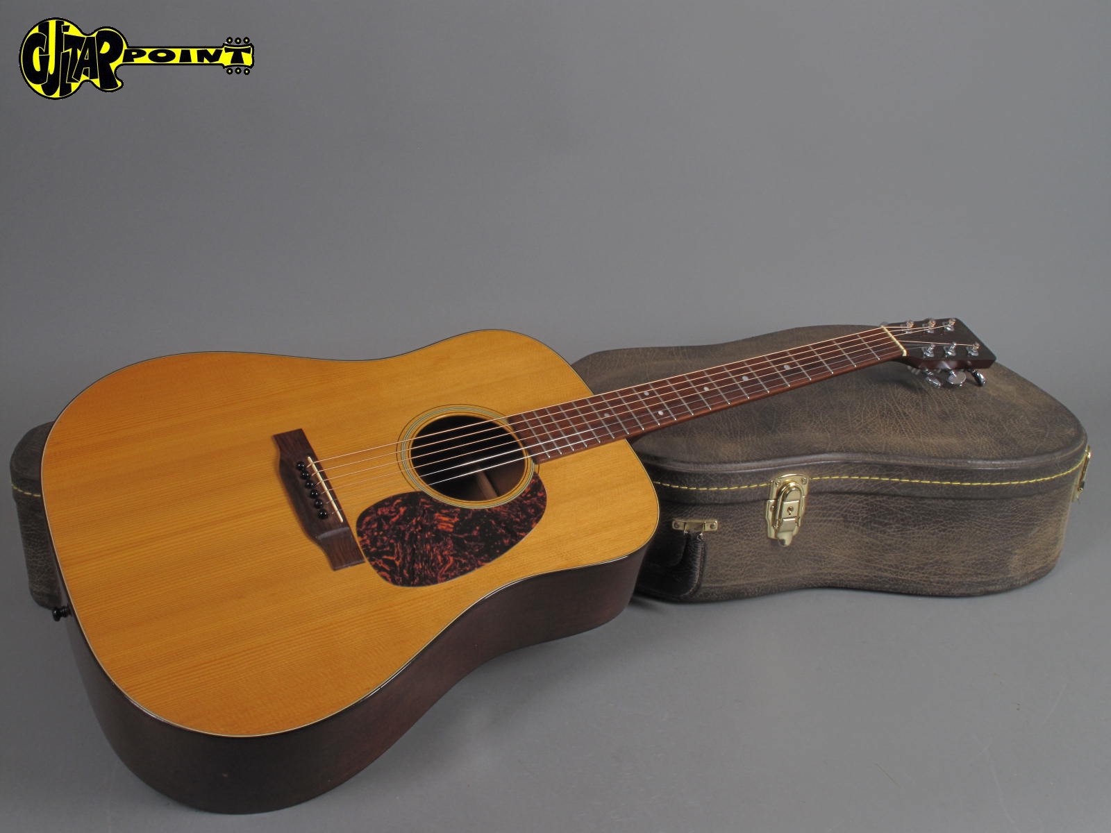 1971 Martin D-18 – Natural – GuitarPoint