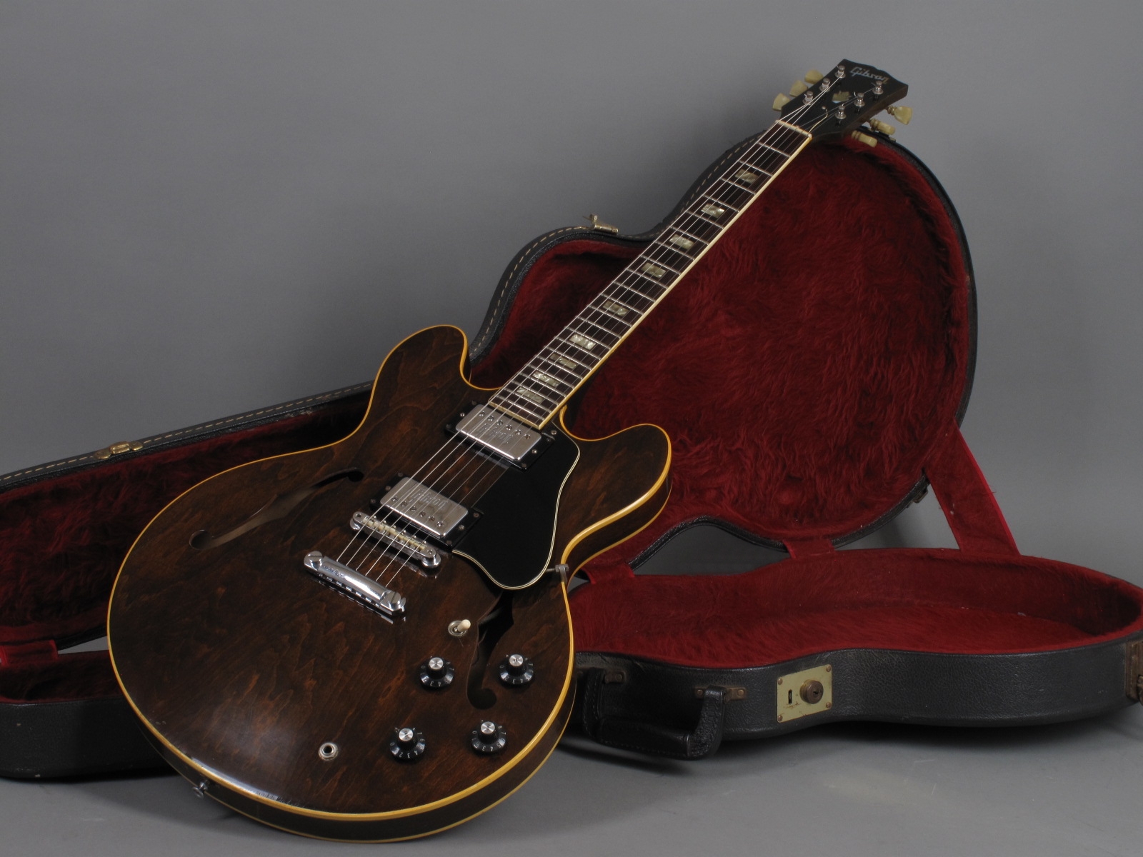 1972 Gibson ES-335 TD – Walnut – GuitarPoint