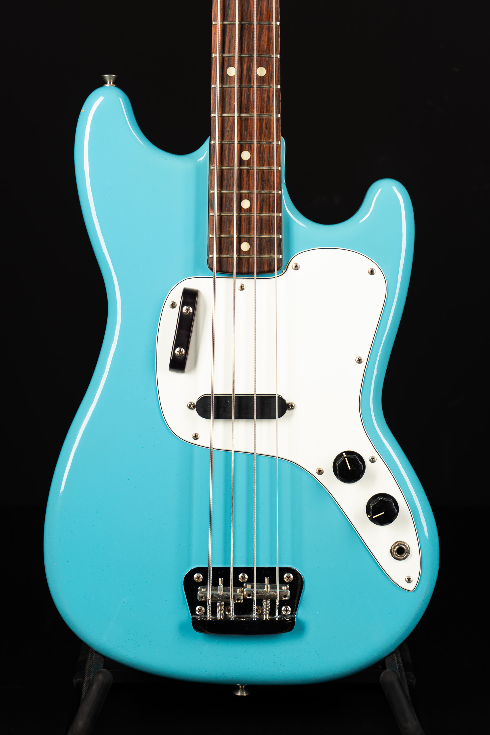 1974 Fender Musicmaster Bass – Blue – GuitarPoint