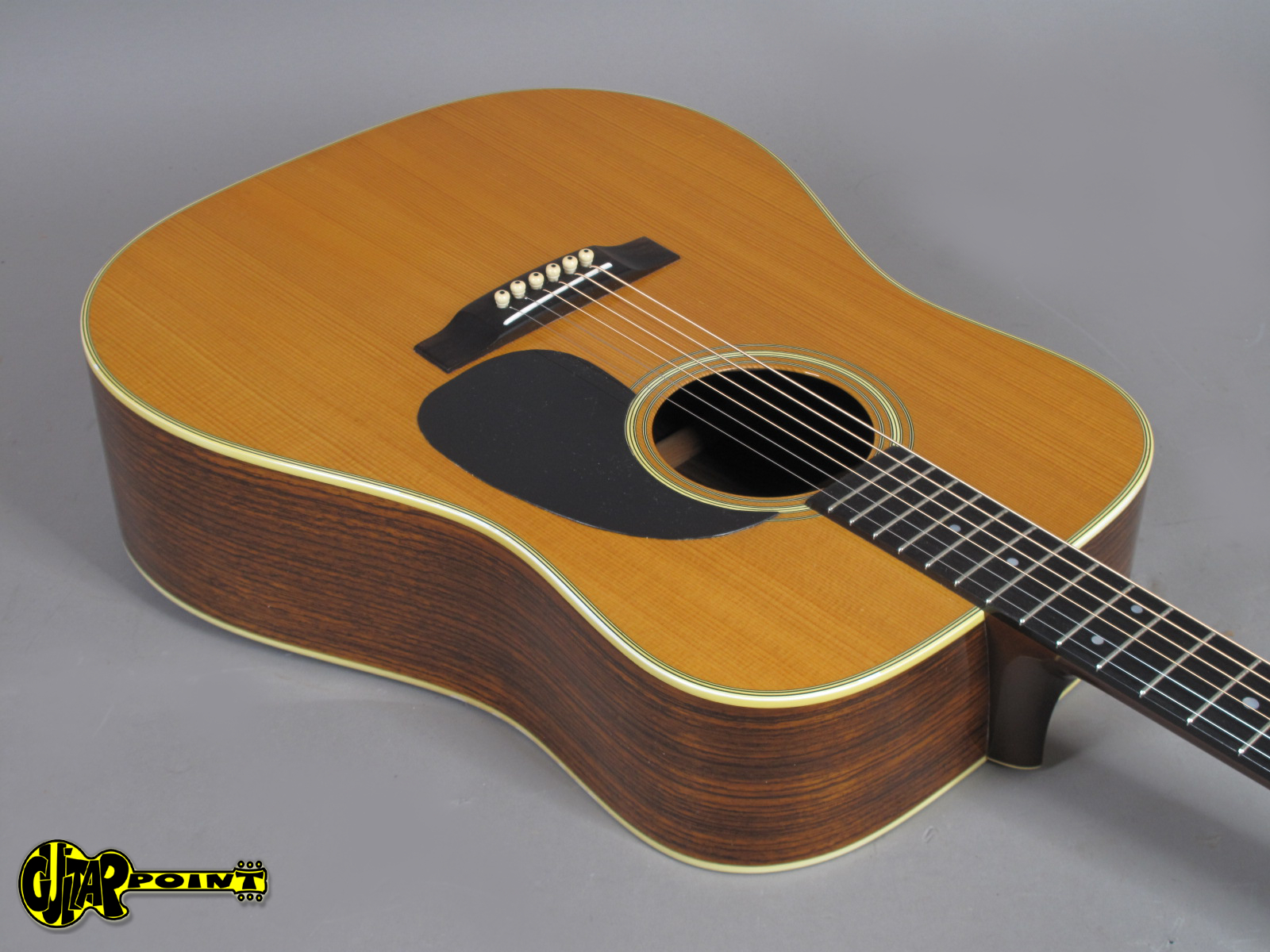 1975 Martin D-28 – Natural – GuitarPoint