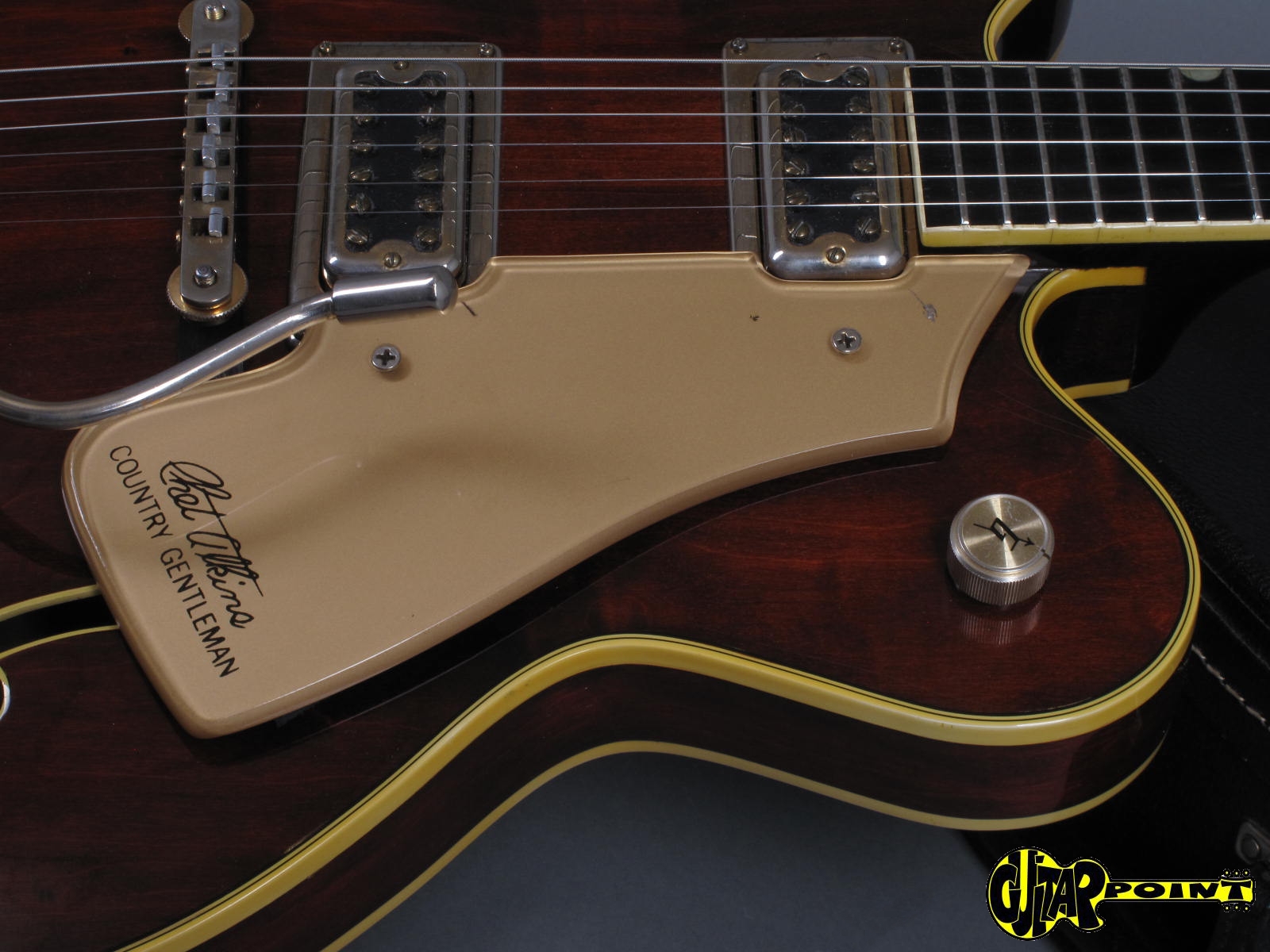 1976 Gretsch 7670 Country Gentleman – Walnut – GuitarPoint