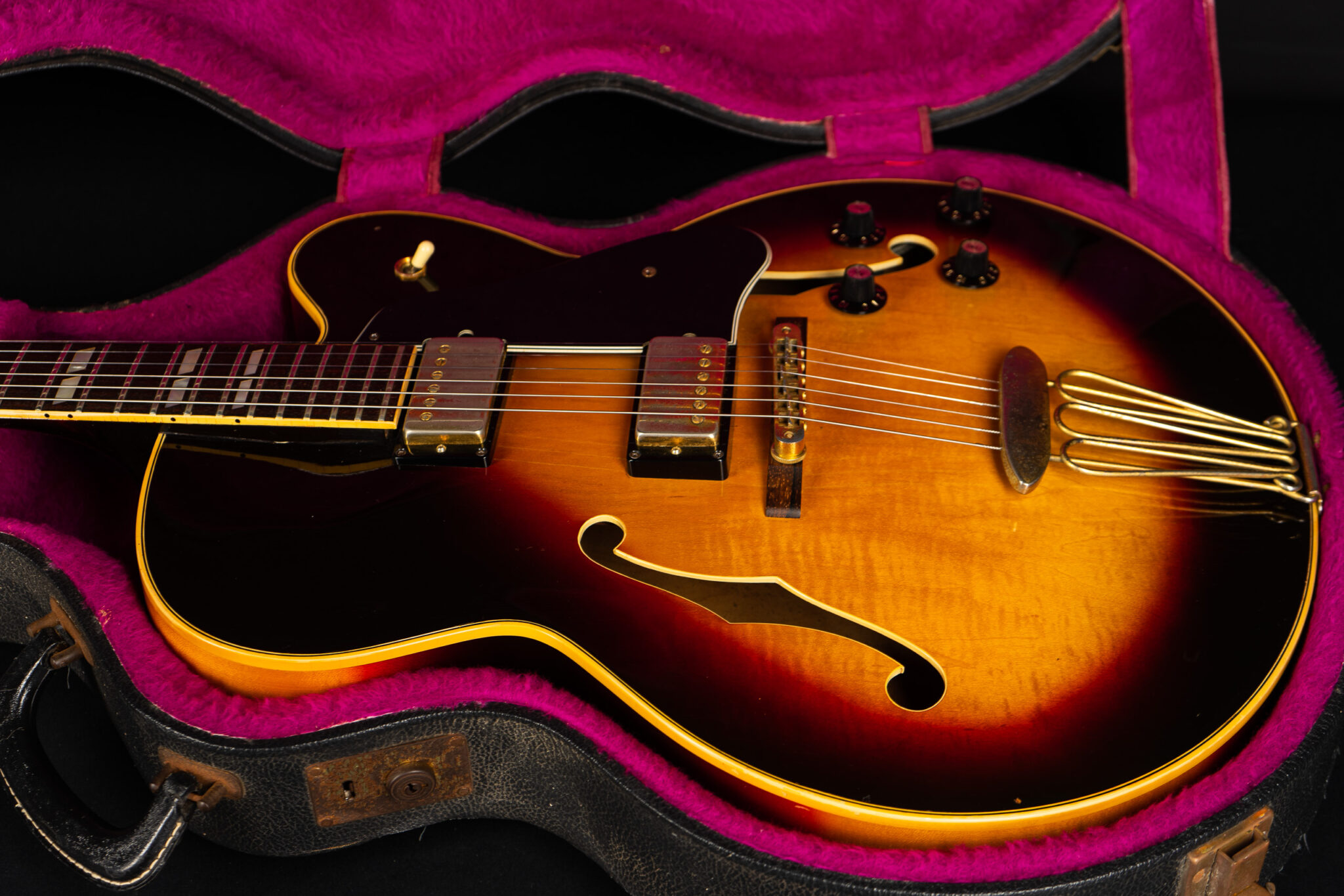 1977 Gibson ES-350T – Sunburst – GuitarPoint