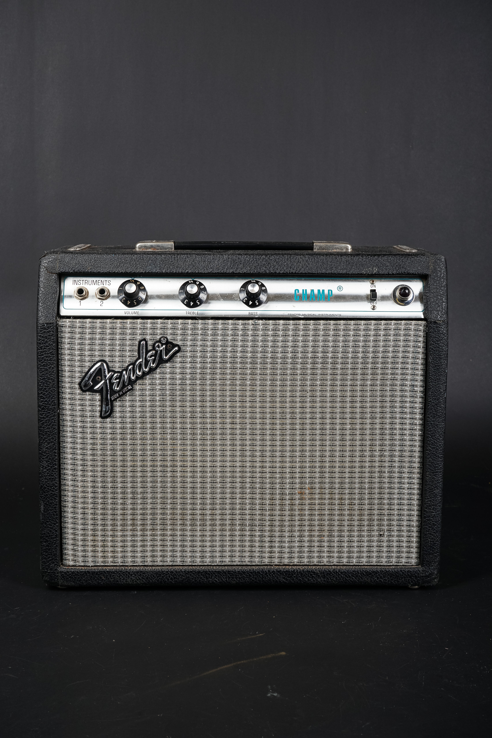 1979 Fender Champ – Silverface – GuitarPoint