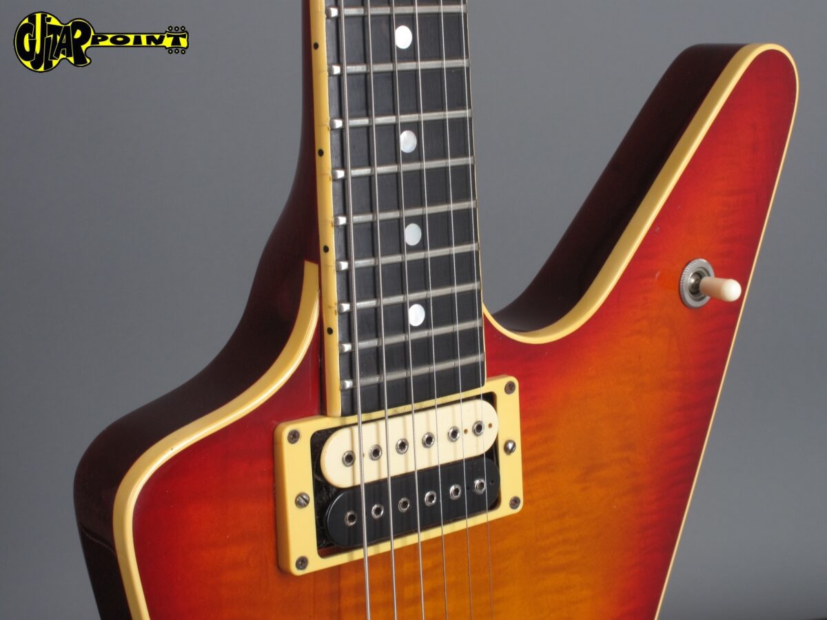 1980 Dean ML Standard - Cherryburst | GuitarPoint