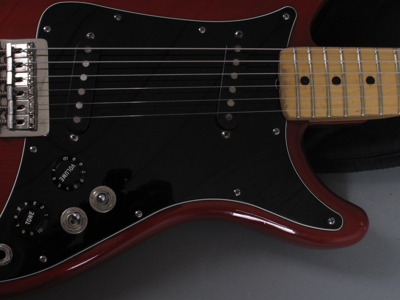 1980 Fender Lead II - Red - Made in USA - GuitarPoint