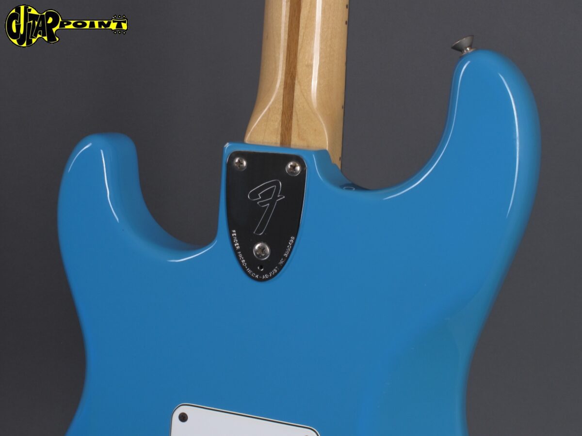 1980 Fender Stratocaster - Maui Blue ...mint + case-candy! | GuitarPoint