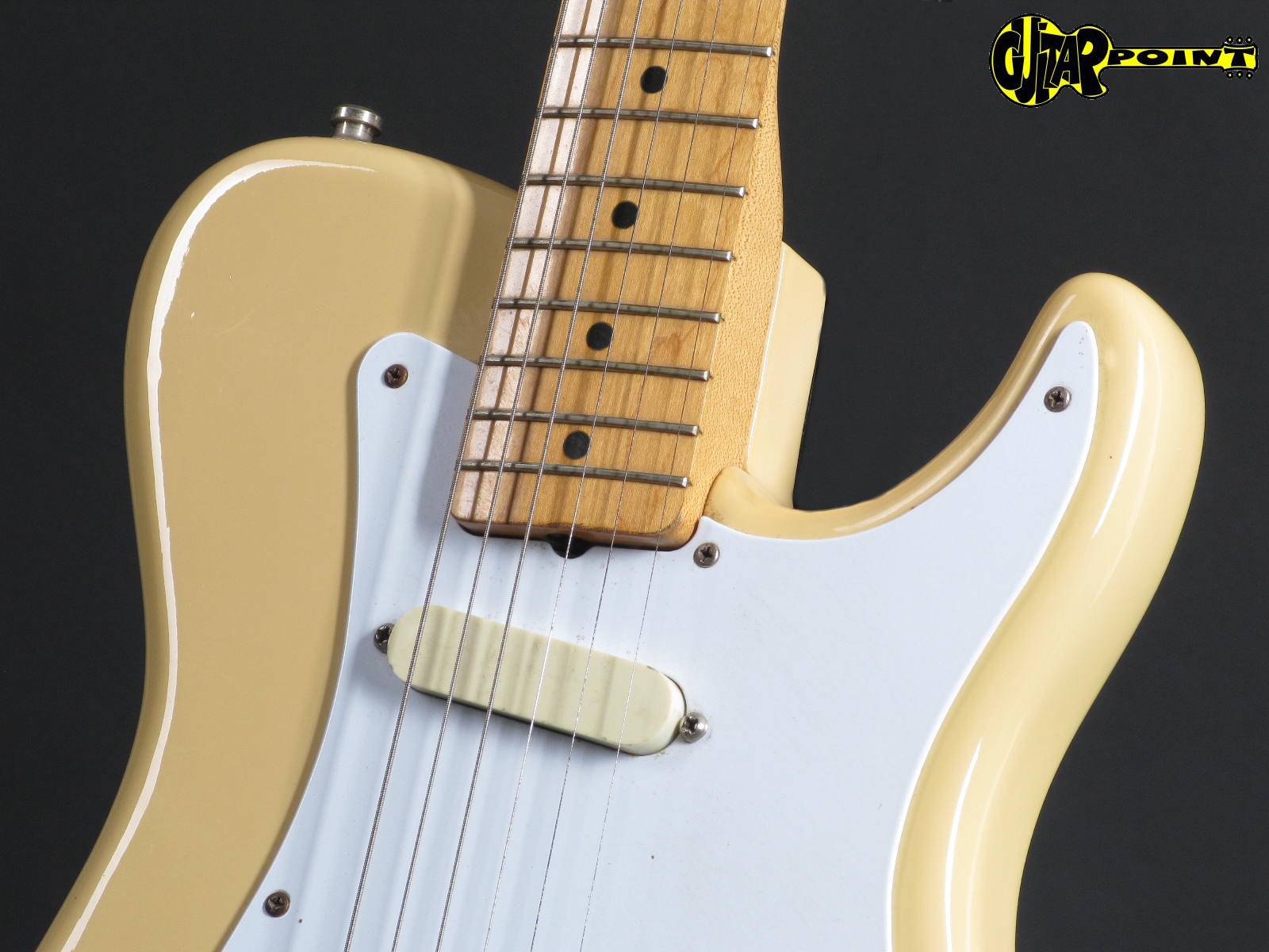 1981 Fender Bullet inkl. orig. Case – GuitarPoint