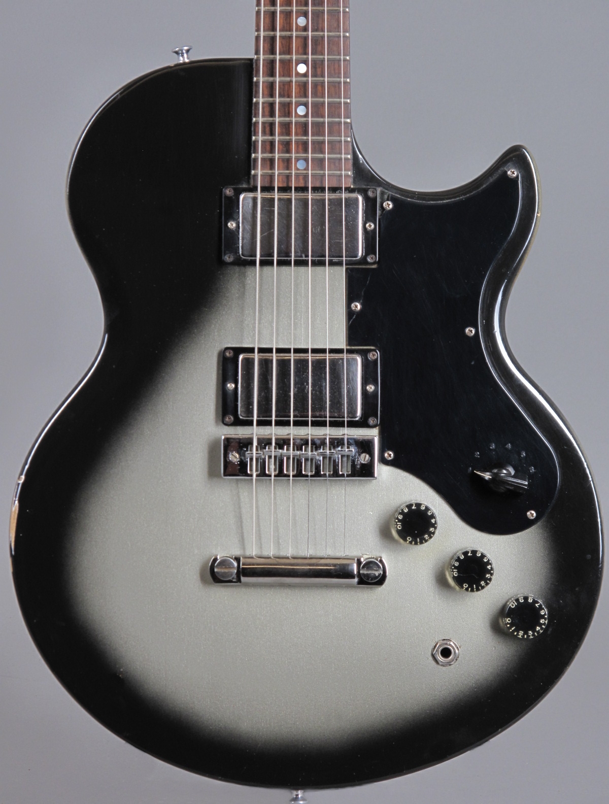 1981 Gibson L6S Custom – Silverburst – GuitarPoint