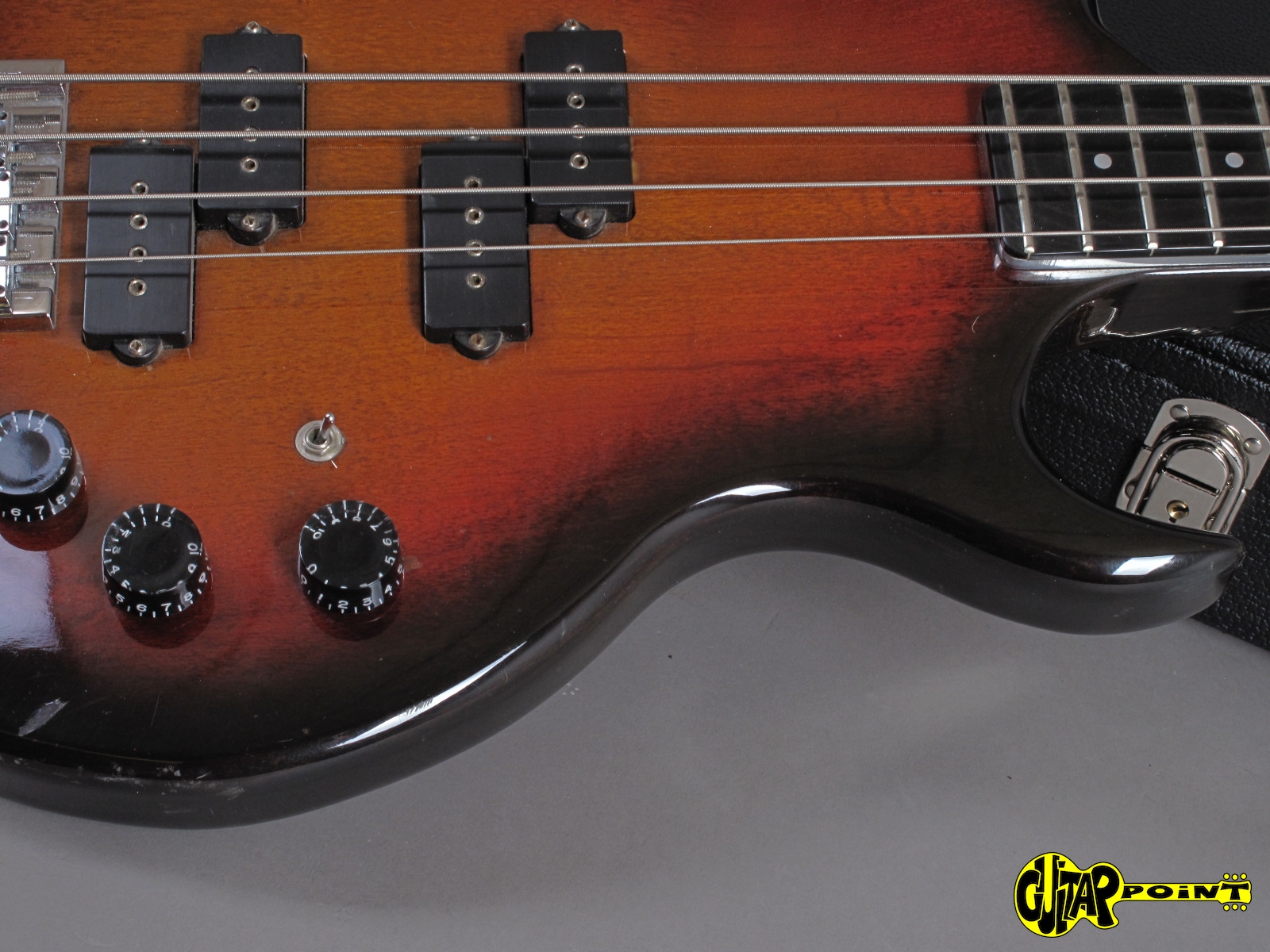 1981 Kramer Stagemaster – Sunburst – GuitarPoint