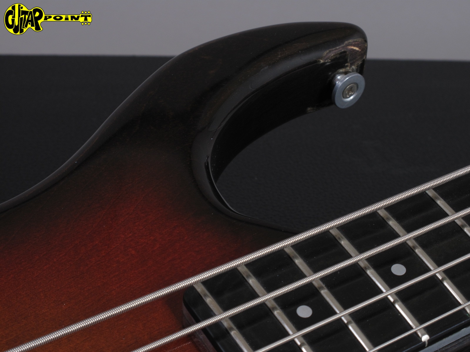 1981 Kramer Stagemaster – Sunburst – GuitarPoint