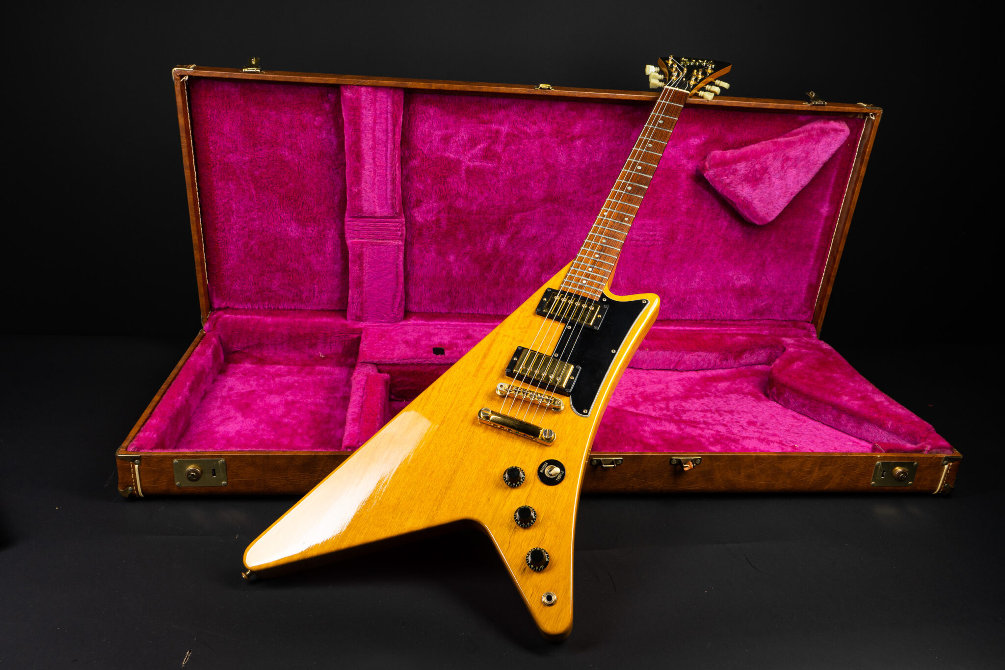 1982 Gibson Moderne Heritage Series Korina – Natural – GuitarPoint