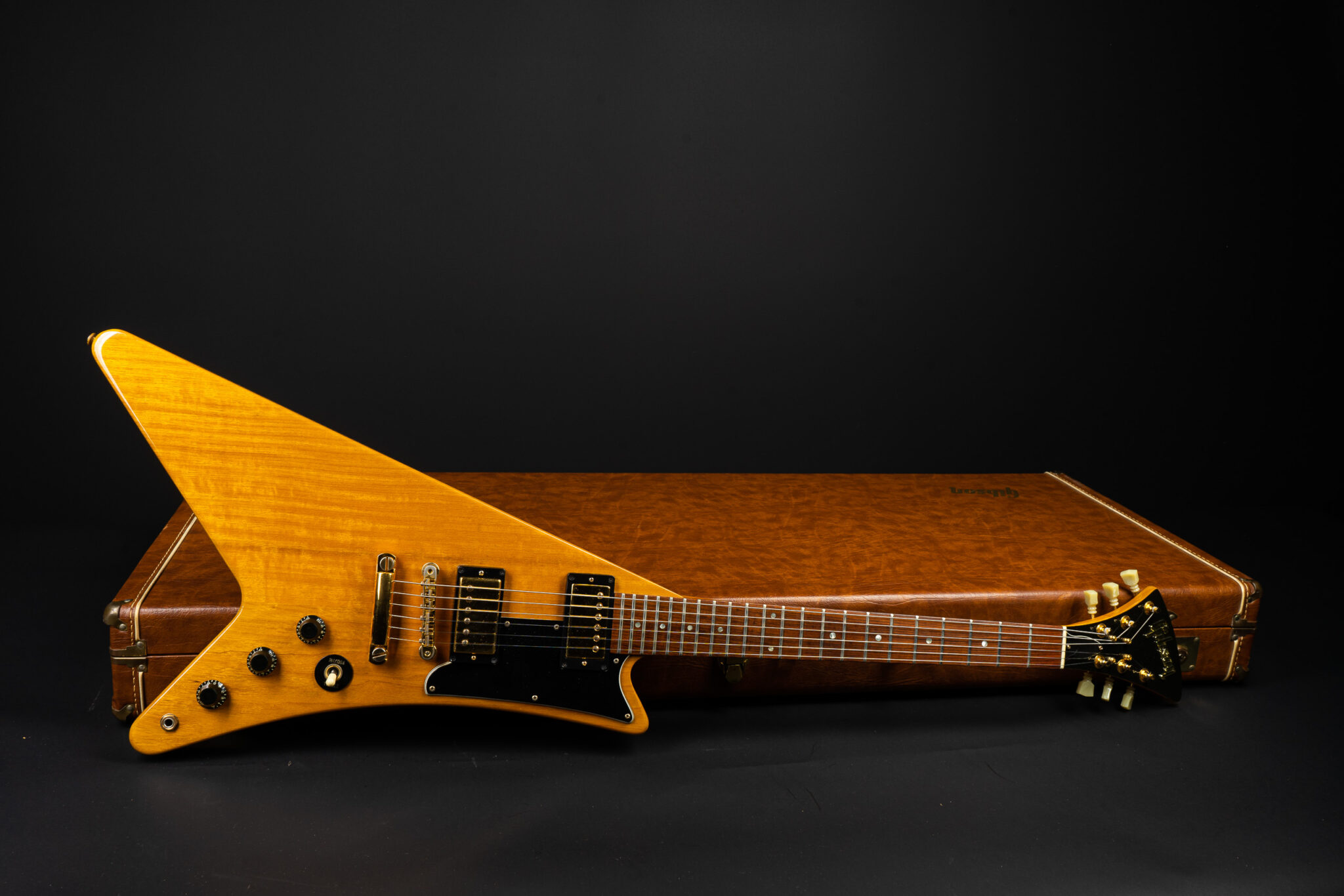 1982 Gibson Moderne Heritage Series Korina – Natural – GuitarPoint