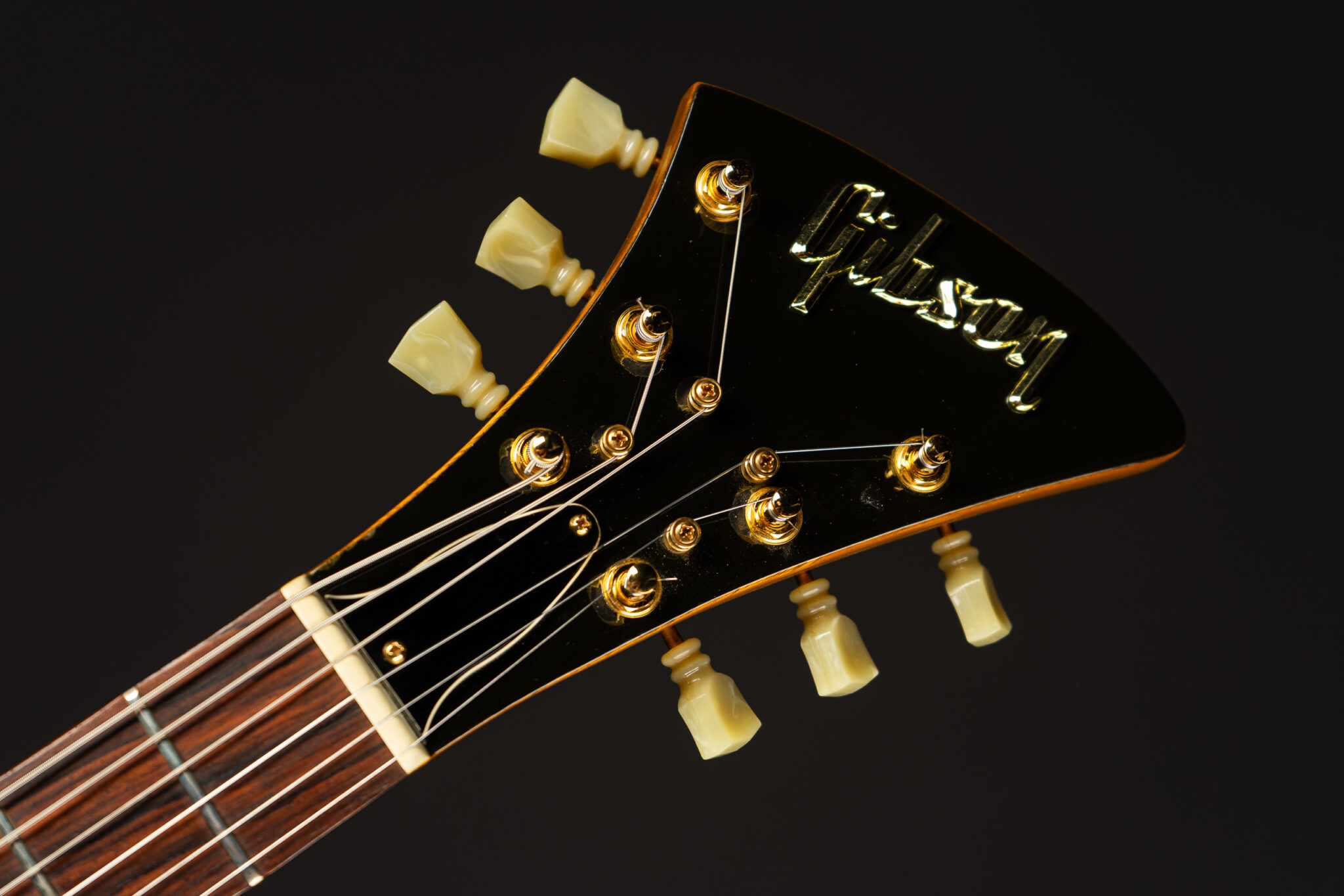 1982 Gibson Moderne Prototype A004 – Natural – GuitarPoint