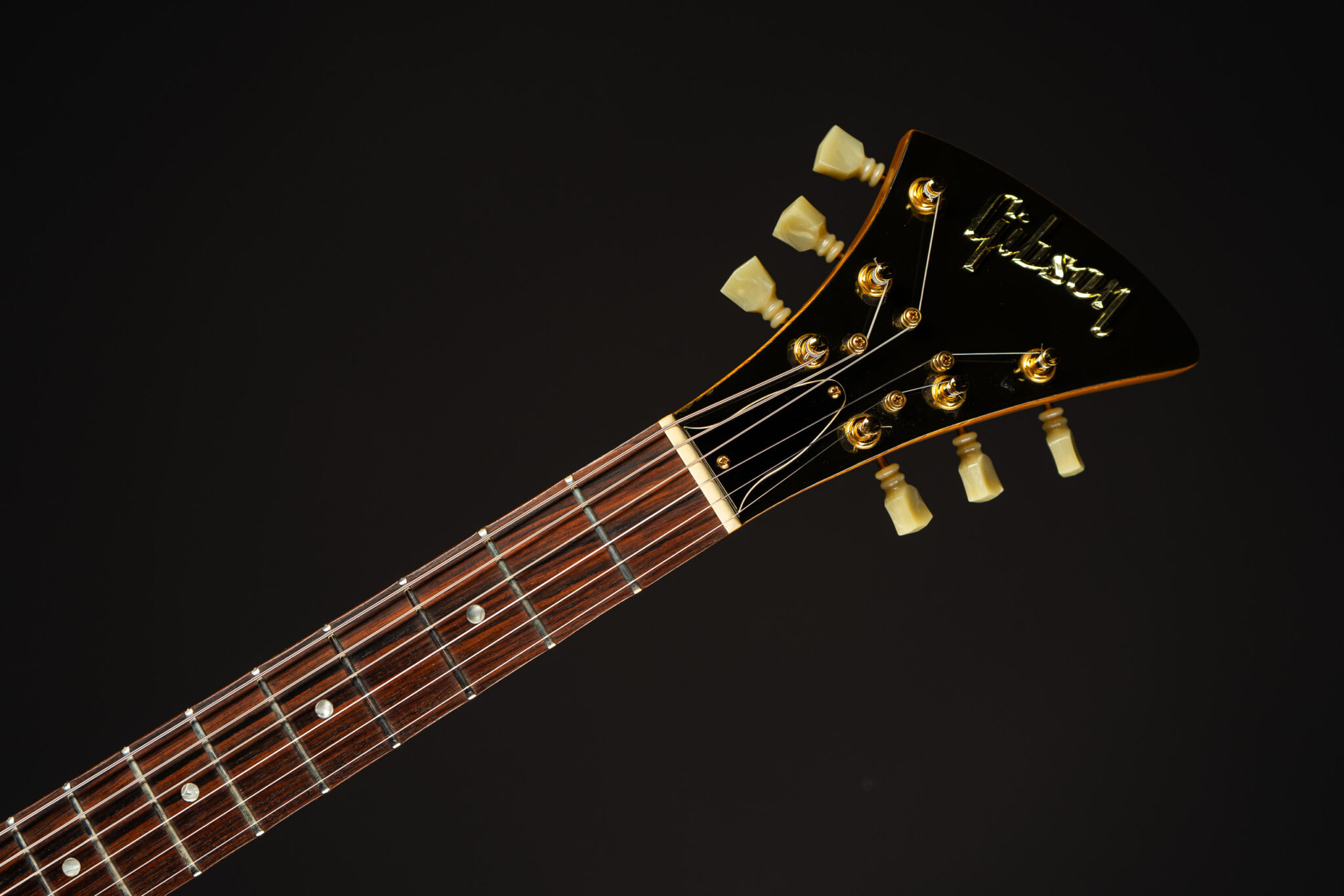 1982 Gibson Moderne Prototype A004 – Natural – GuitarPoint