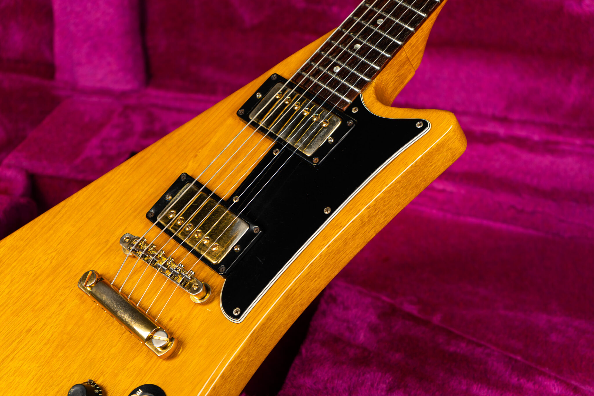 1983 Gibson Heritage Series Moderne – Korina – GuitarPoint