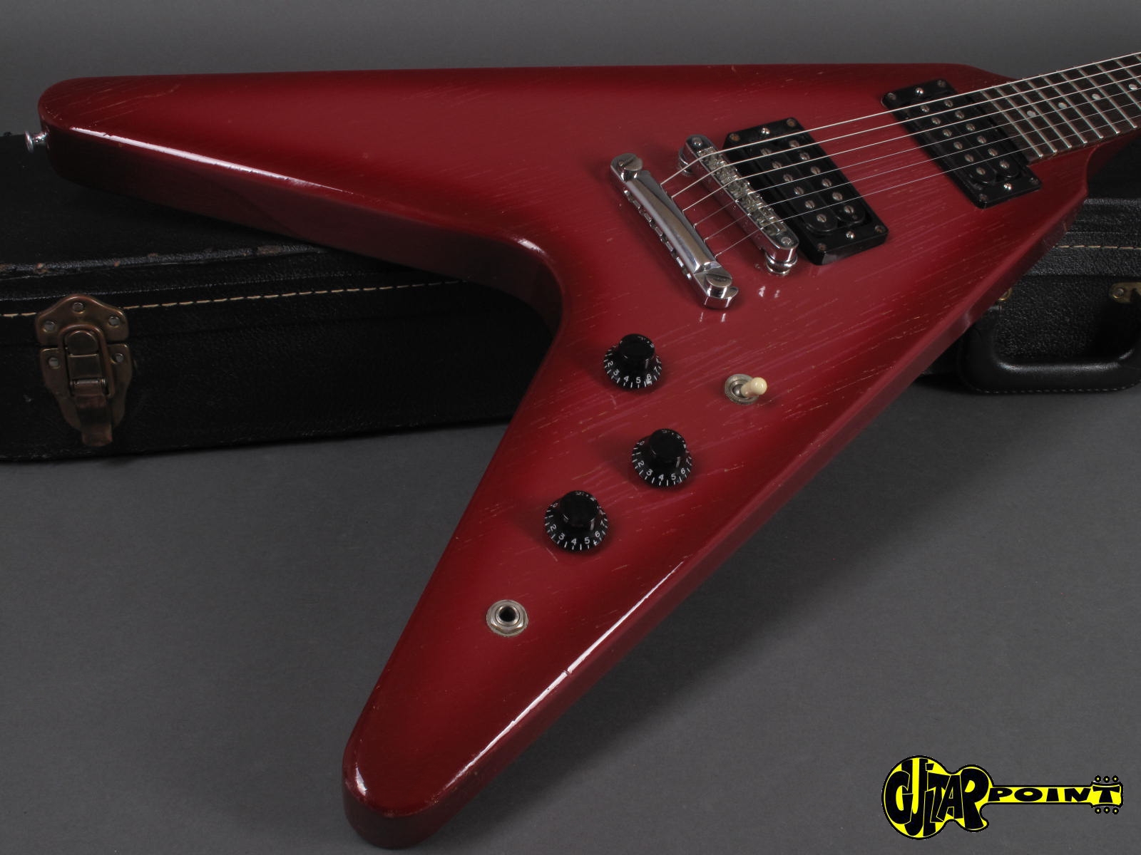 1984 Gibson Flying V – Pink Burst …rare color ! – GuitarPoint