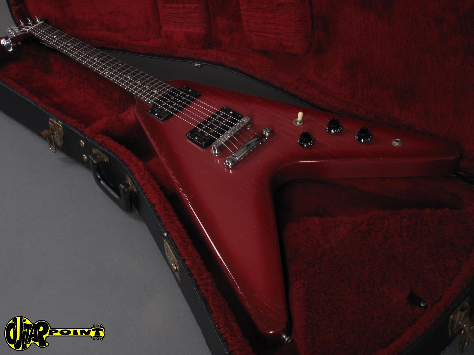 1984 Gibson Flying V – Pink Burst …rare color ! – GuitarPoint