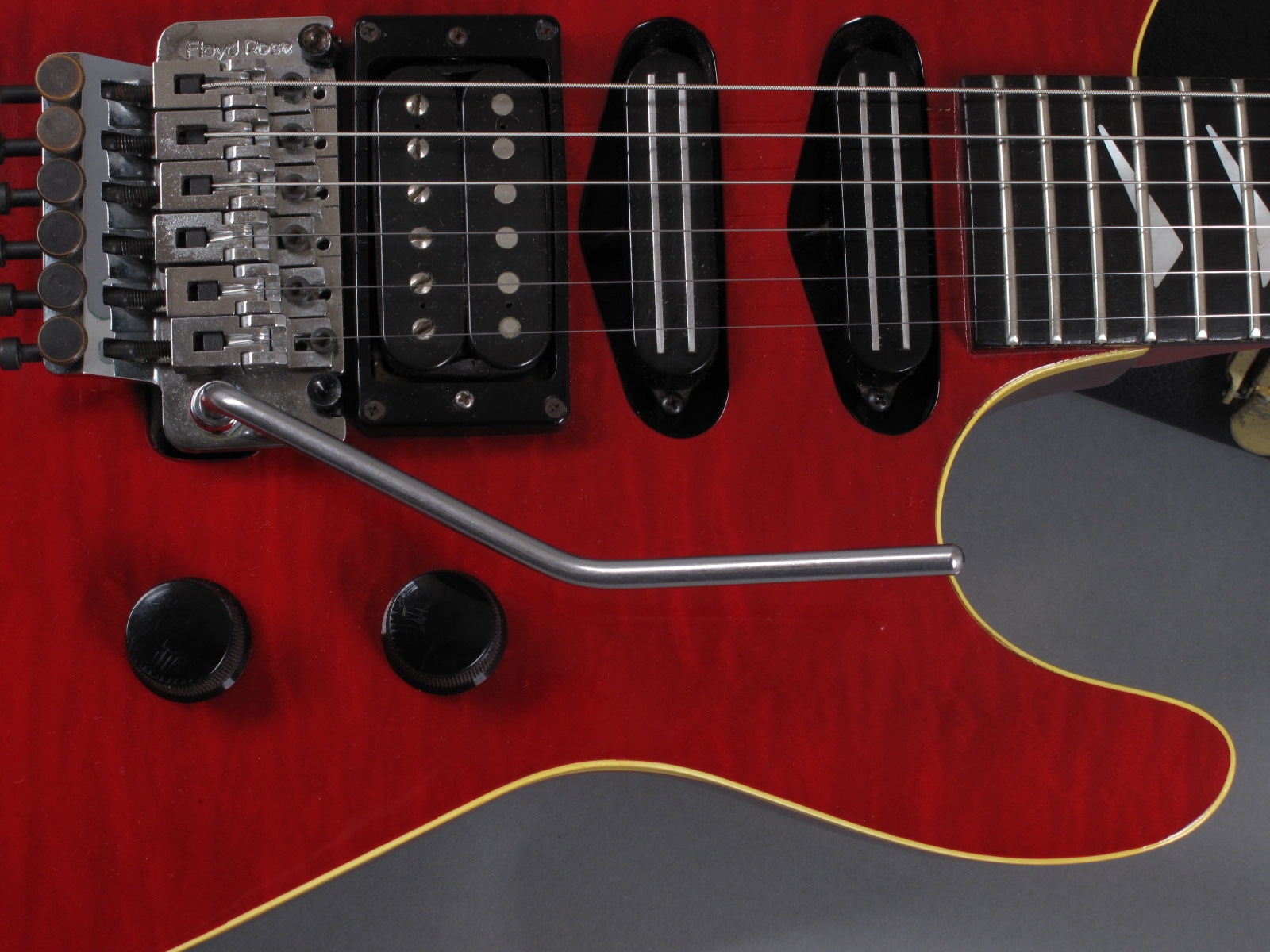 1986 Hamer TLE Custom – Red – GuitarPoint