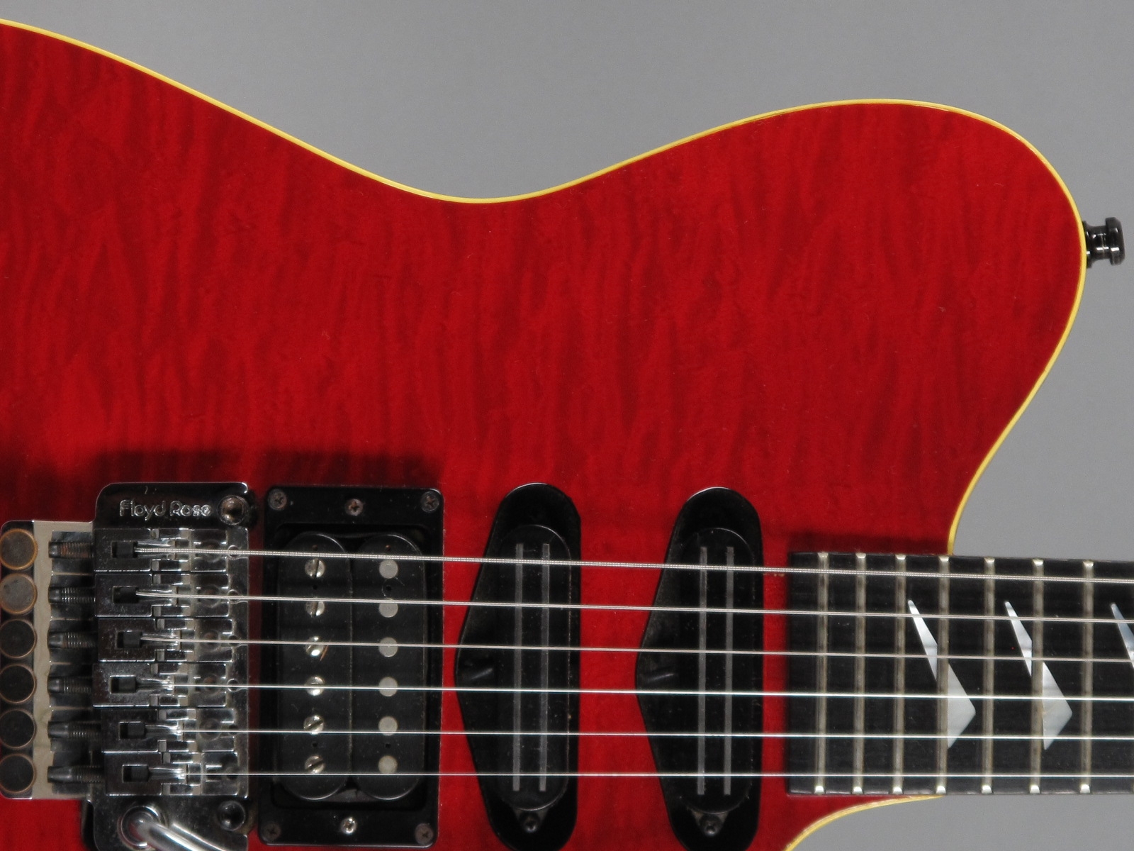 1986 Hamer TLE Custom – Red – GuitarPoint