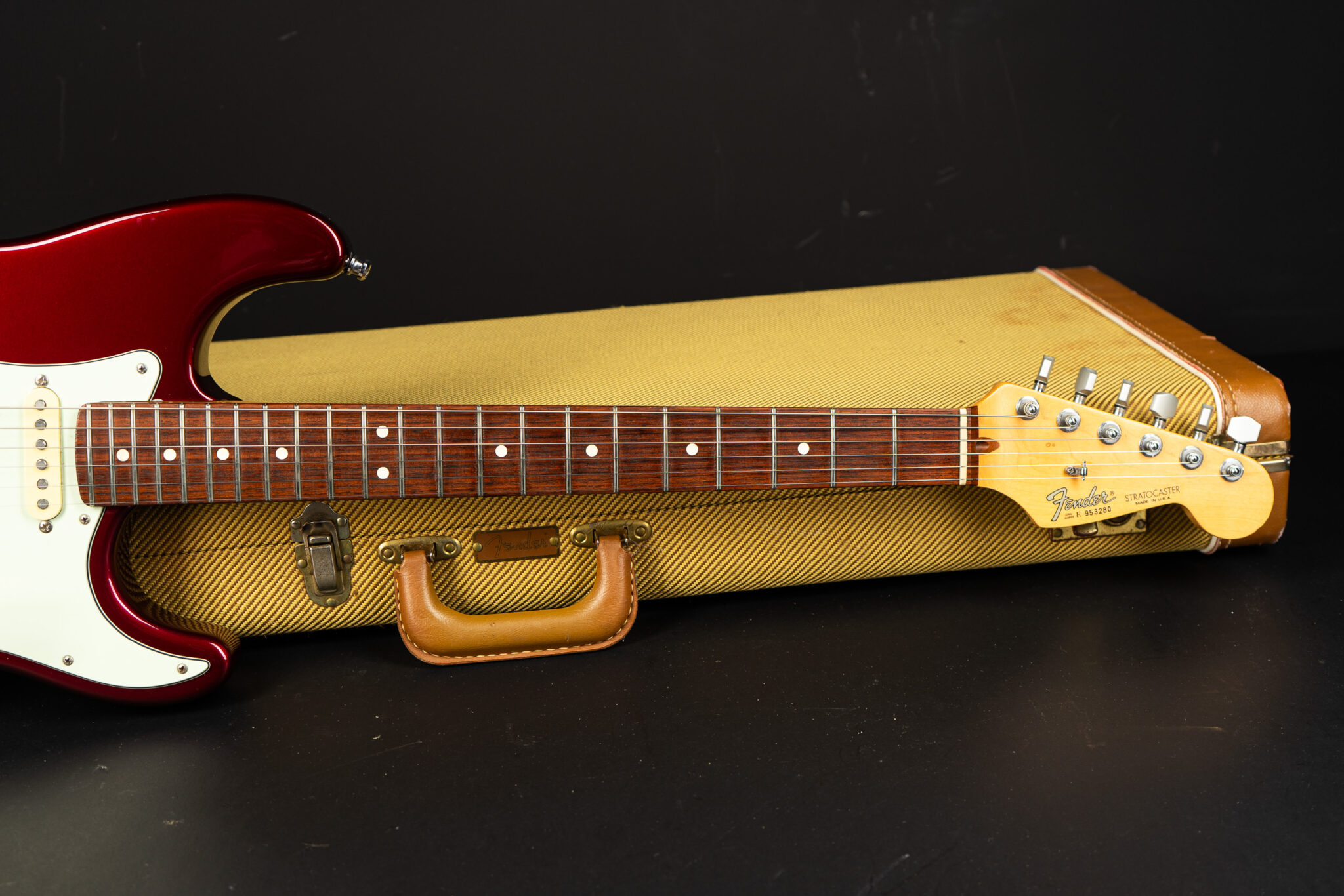 1990 Fender Stratocaster – Candy Apple Red – GuitarPoint