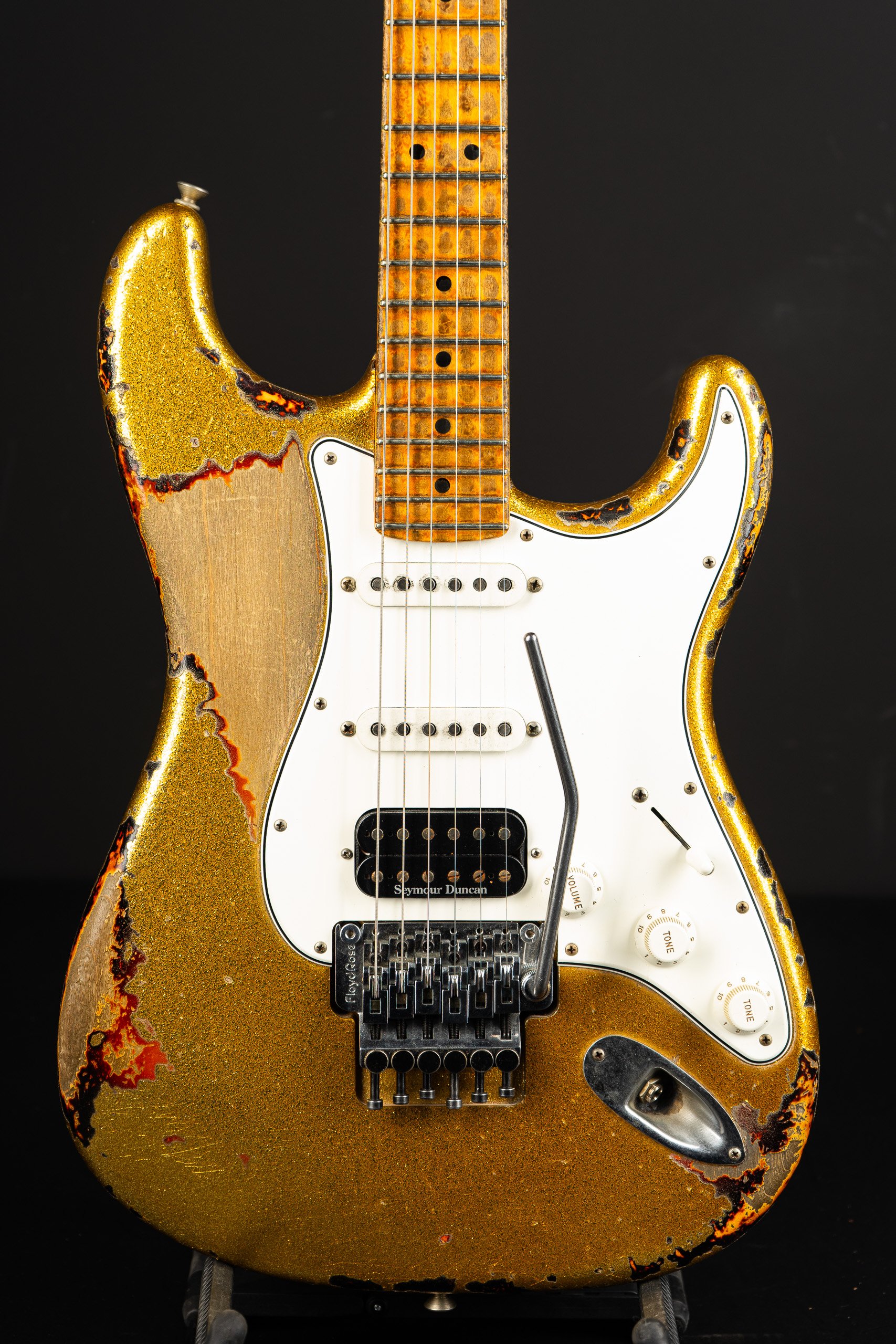 2019 Fender Dale Wilson Masterbuilt Floyd Stratocaster Gold Sparkle ...